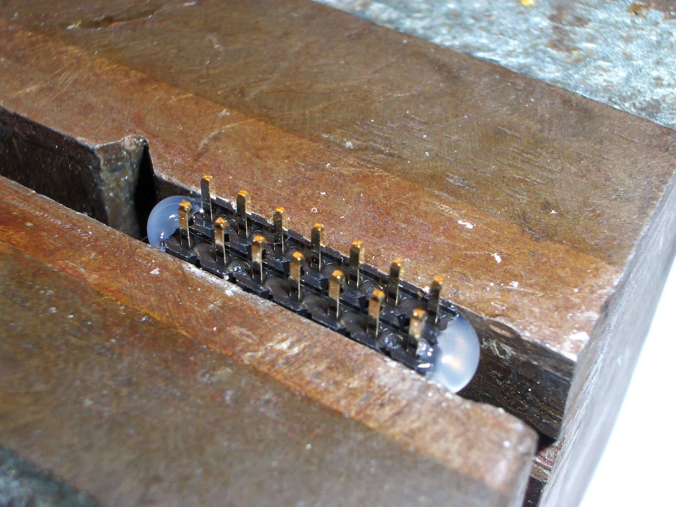 Cheap DIY SD Card Breadboard Socket : 8 Steps - Instructables