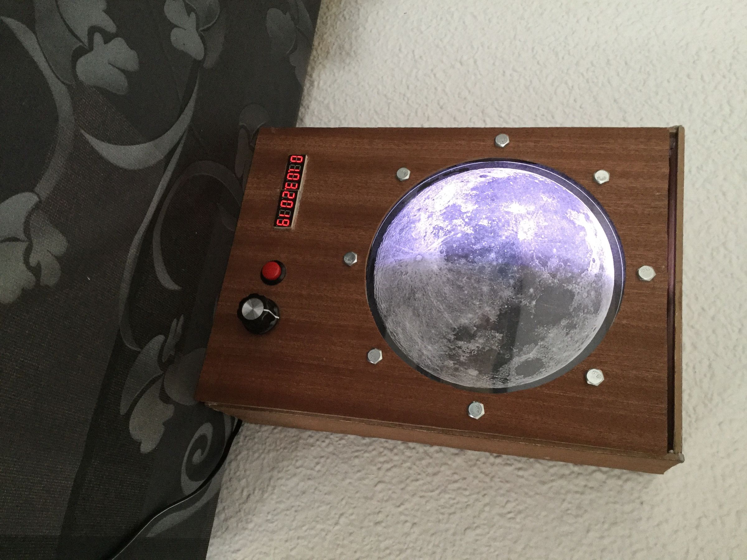 Lunar Phase Clock : 17 Steps (with Pictures) - Instructables