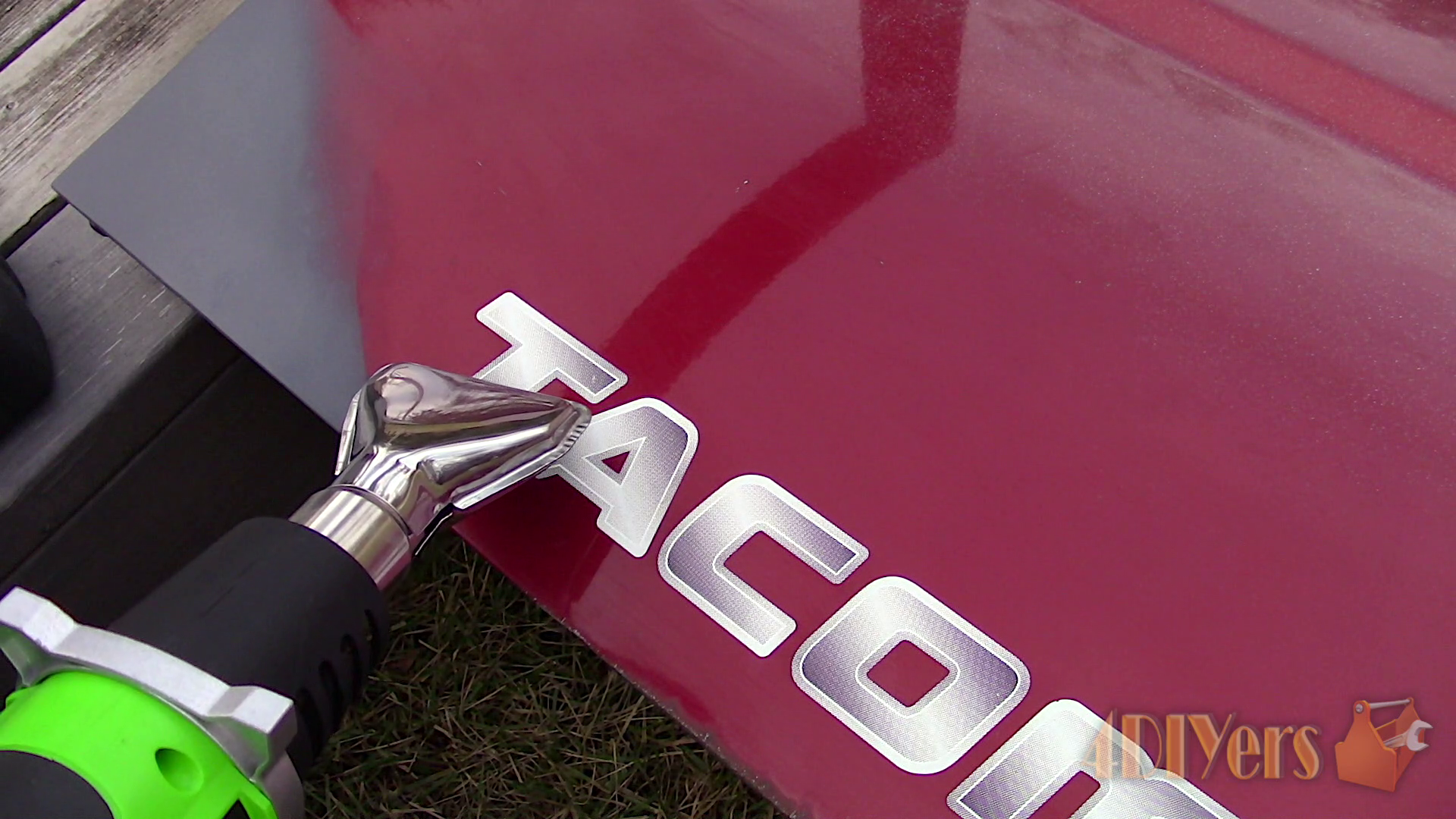 How to Easily Remove Decal From Your Vehicle - Two Methods : 6 Steps ...