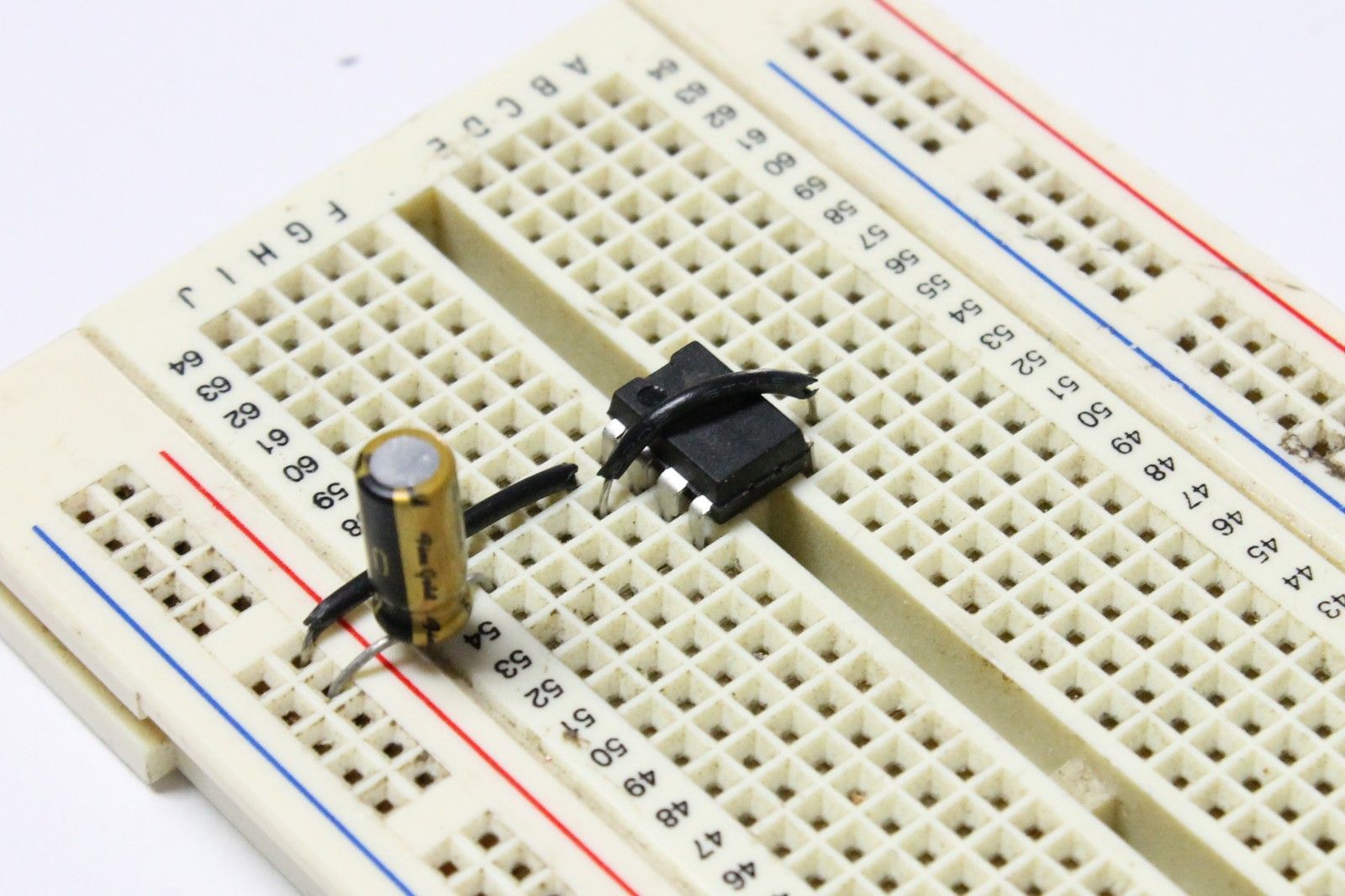 How to Build Your 1st Circuit : 20 Steps (with Pictures) - Instructables