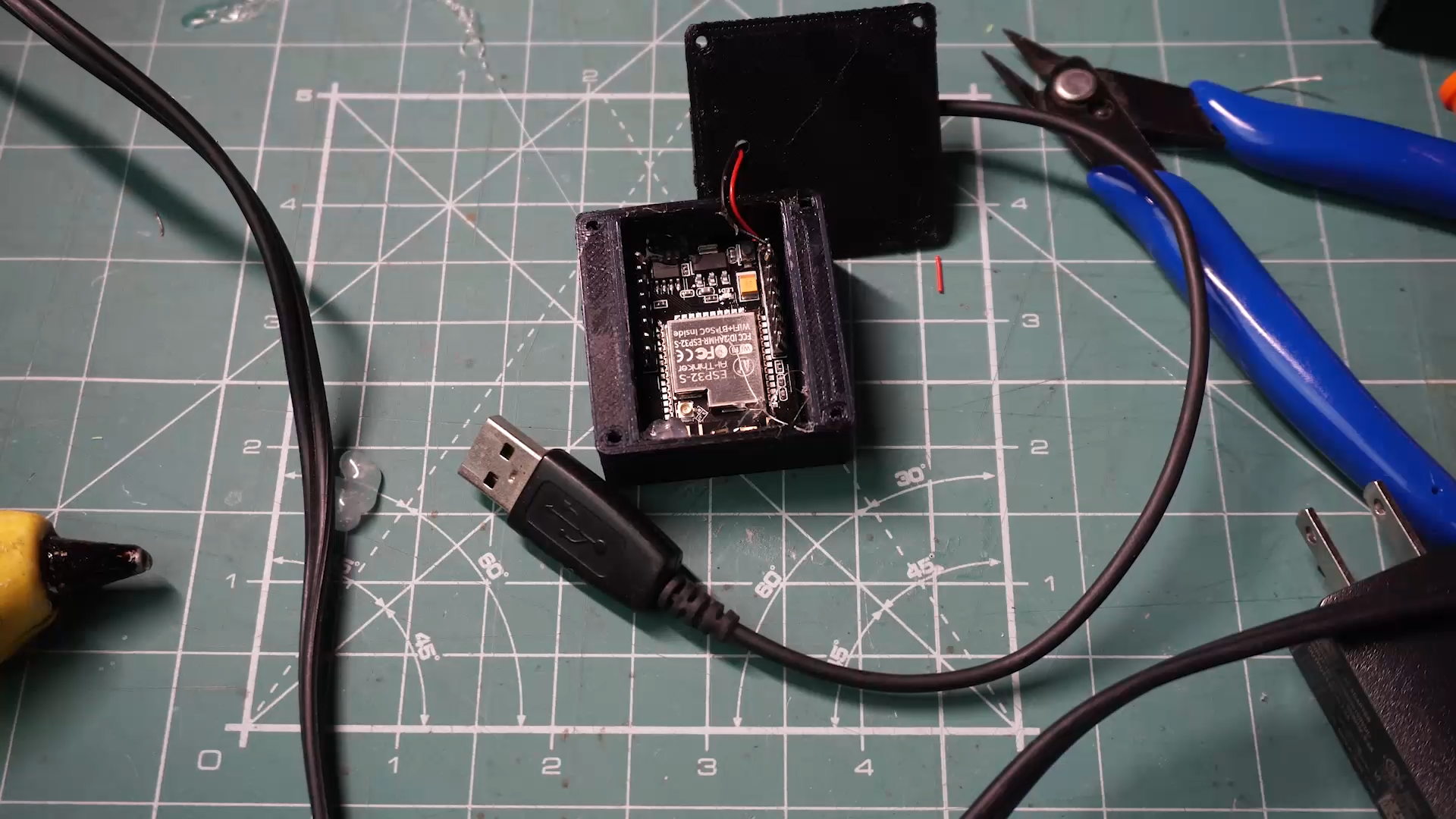 A Super Easy Security Camera With the ESP32 CAM : 7 Steps (with ...