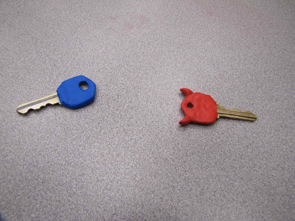 Sugro As Key Bow Cover : 4 Steps - Instructables