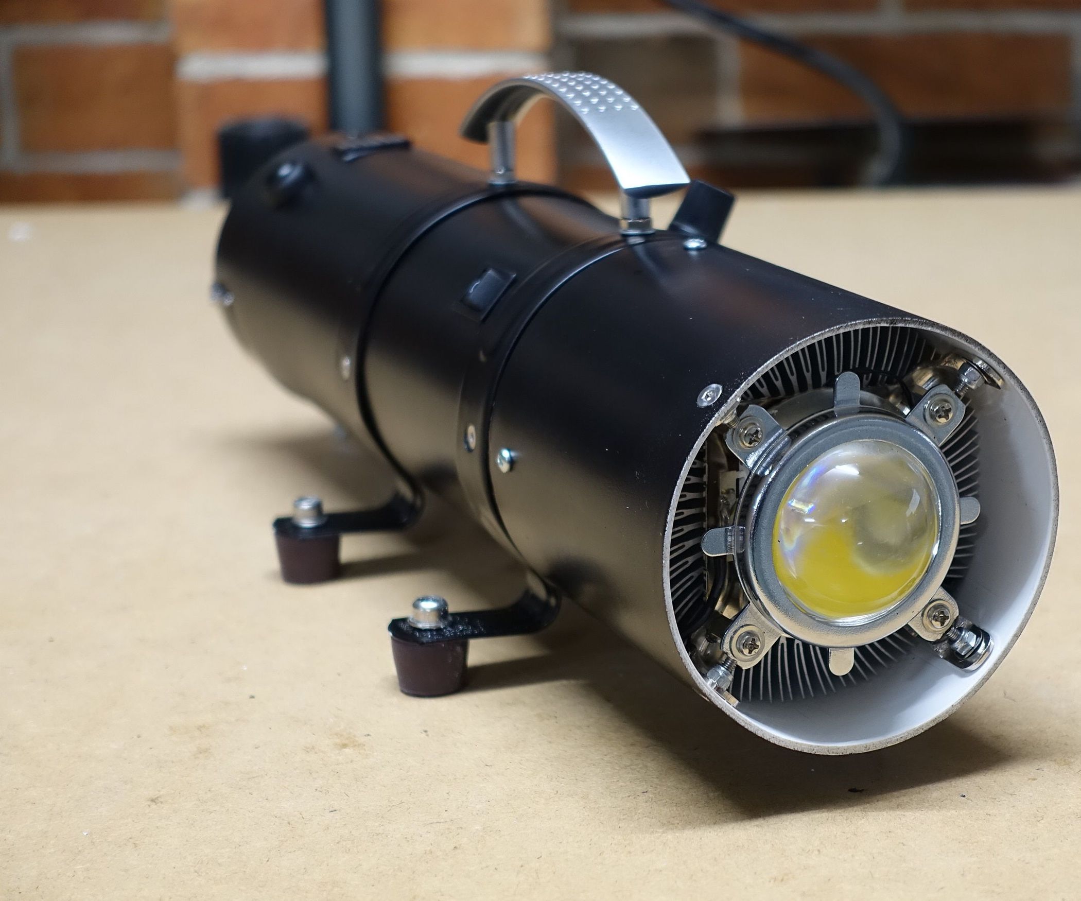 Mega Torch - the Ultimate Guide : 12 Steps (with Pictures) - Instructables
