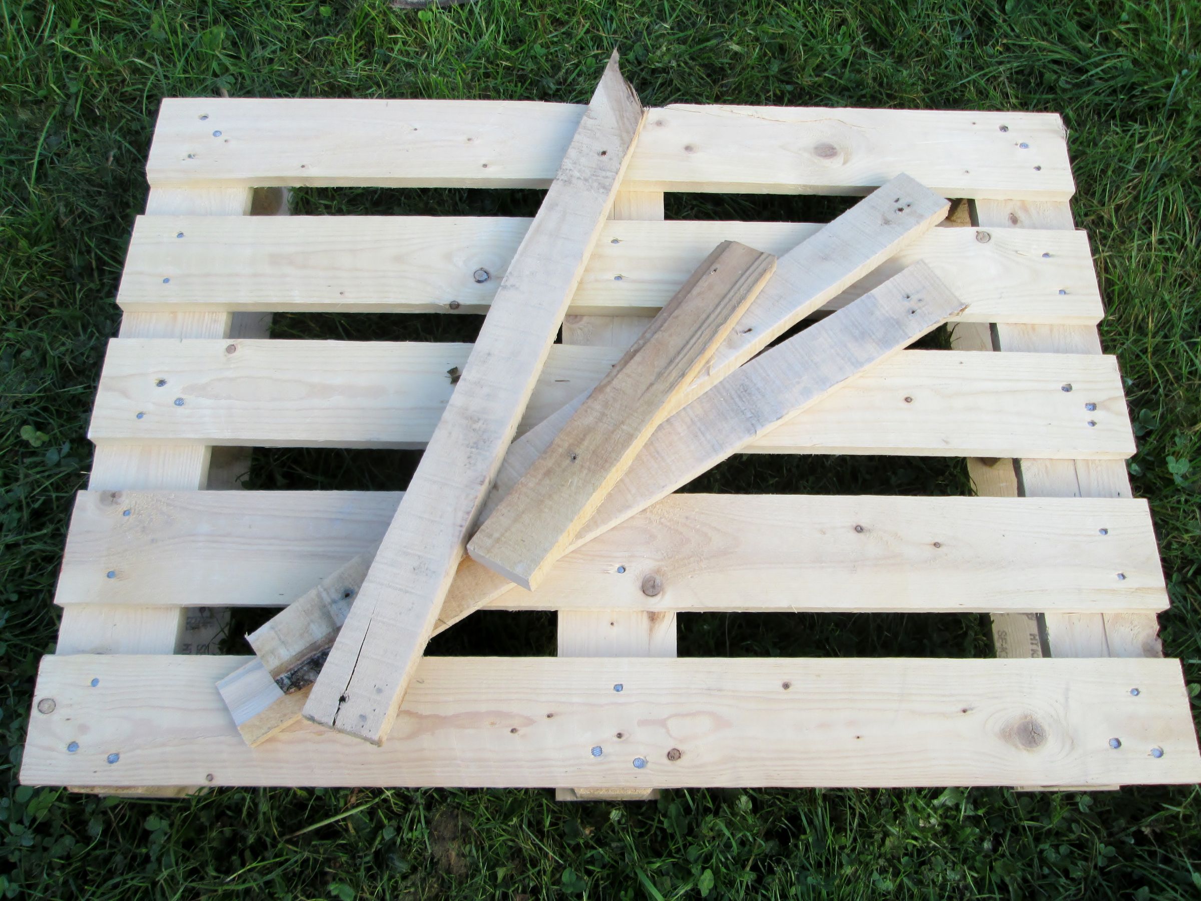 The Rabbit Stick Hunter : 4 Steps (with Pictures) - Instructables
