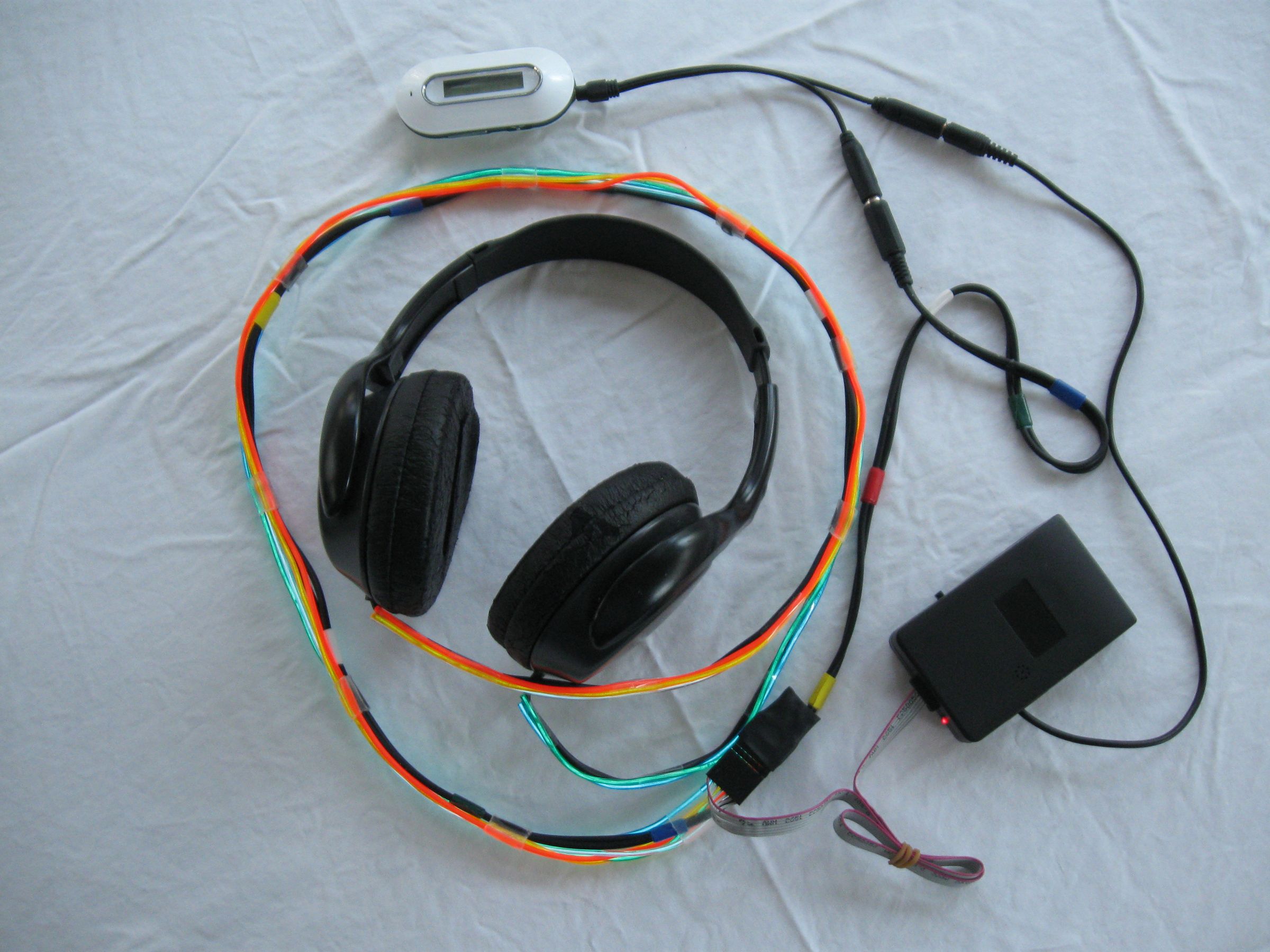 LEVEL HEADED - EL WIRE HEADPHONES : 4 Steps (with Pictures) - Instructables