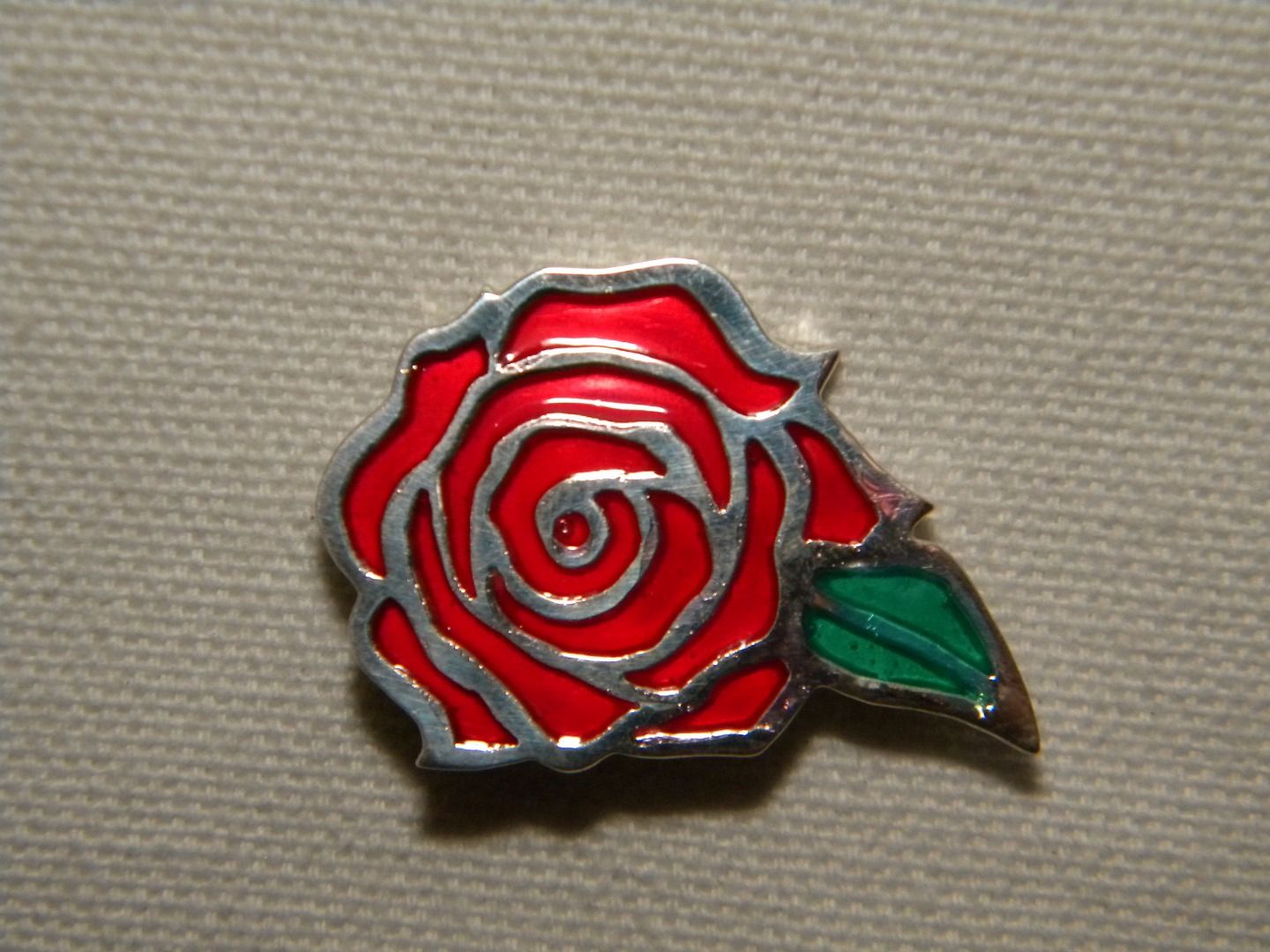 How to Make Pierce Work Jewelry : 12 Steps (with Pictures) - Instructables