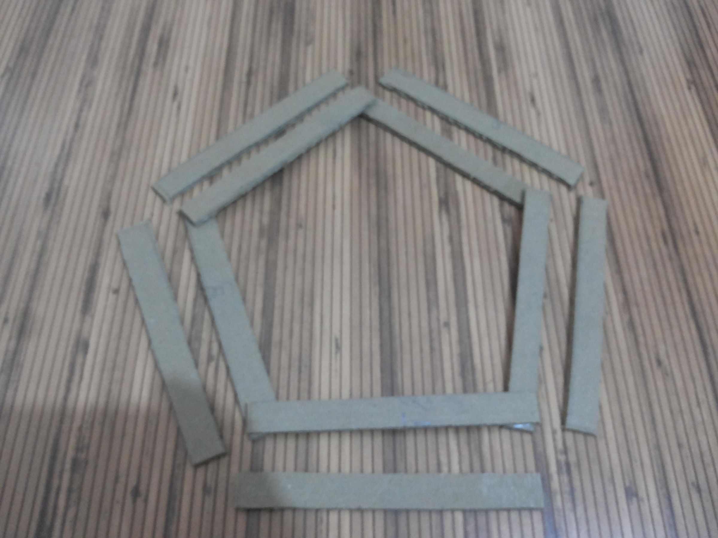 Cardboard Pentagon Table Lamp : 6 Steps (with Pictures) - Instructables