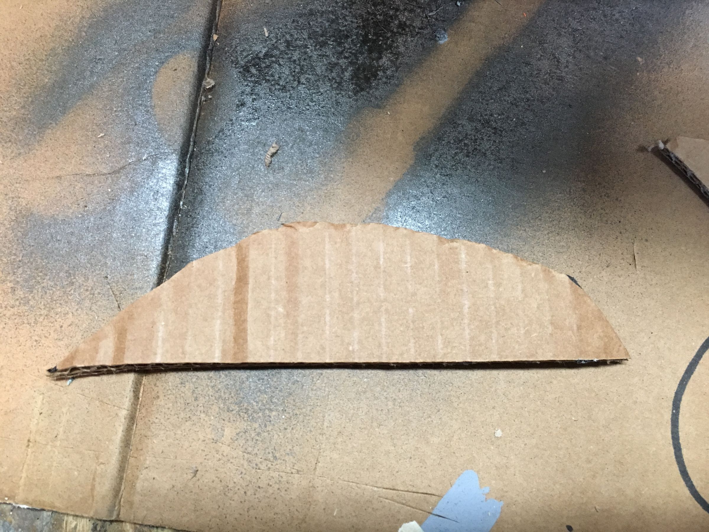 DIY Facehugger Halloween Decoration : 10 Steps (with Pictures ...