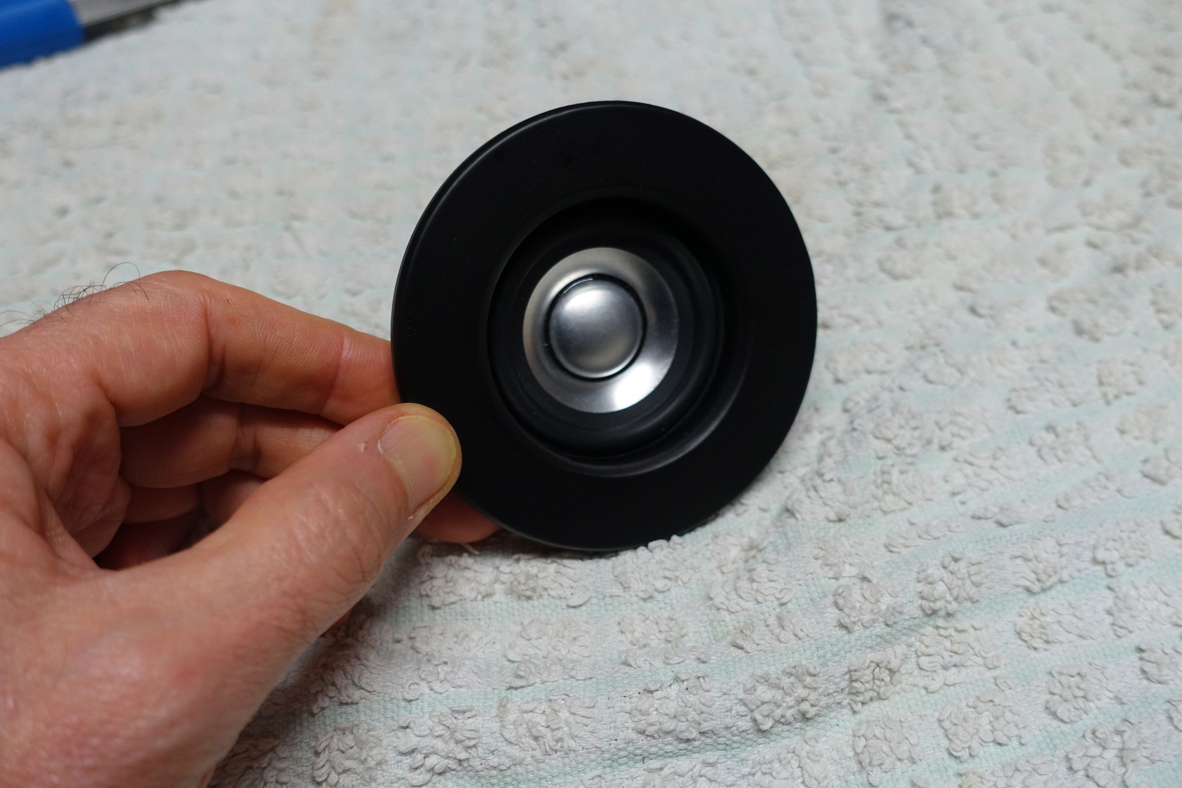 Meet 'Holman' the Ultimate Bluetooth Speaker : 21 Steps (with Pictures ...
