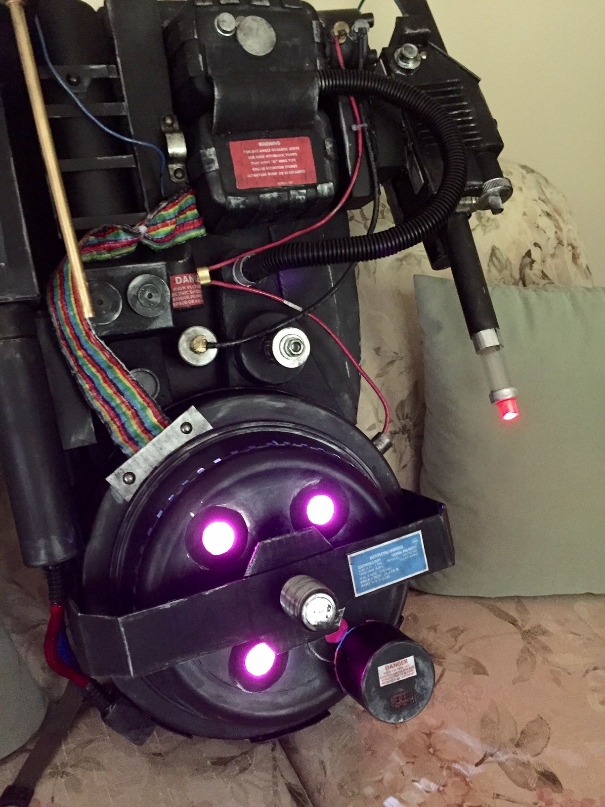 Ghostbusters Proton Pack - How to DIY : 8 Steps (with Pictures ...