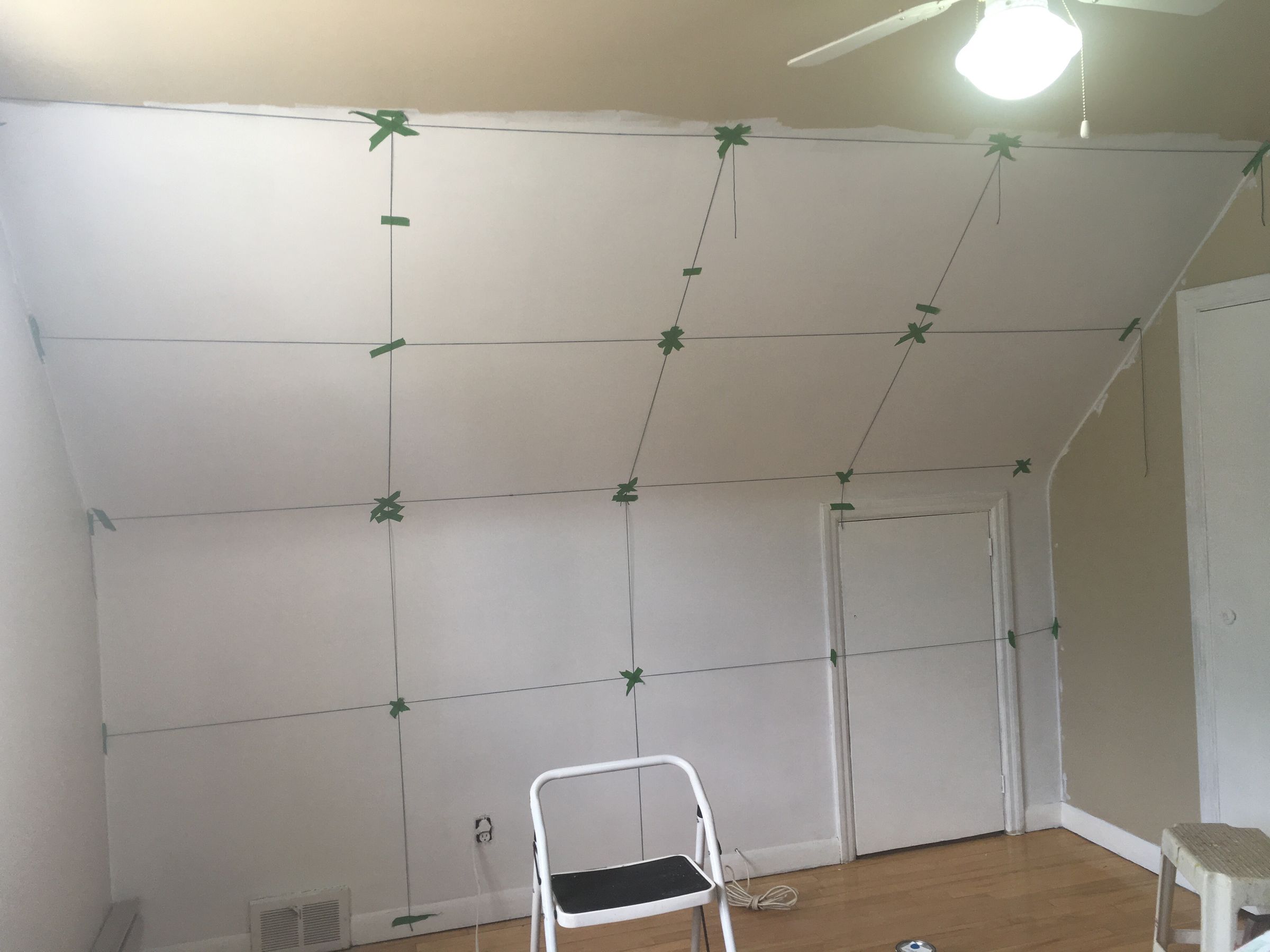 Painting a Chevron Pattern on Sloped Ceilings/Walls : 5 Steps (with ...