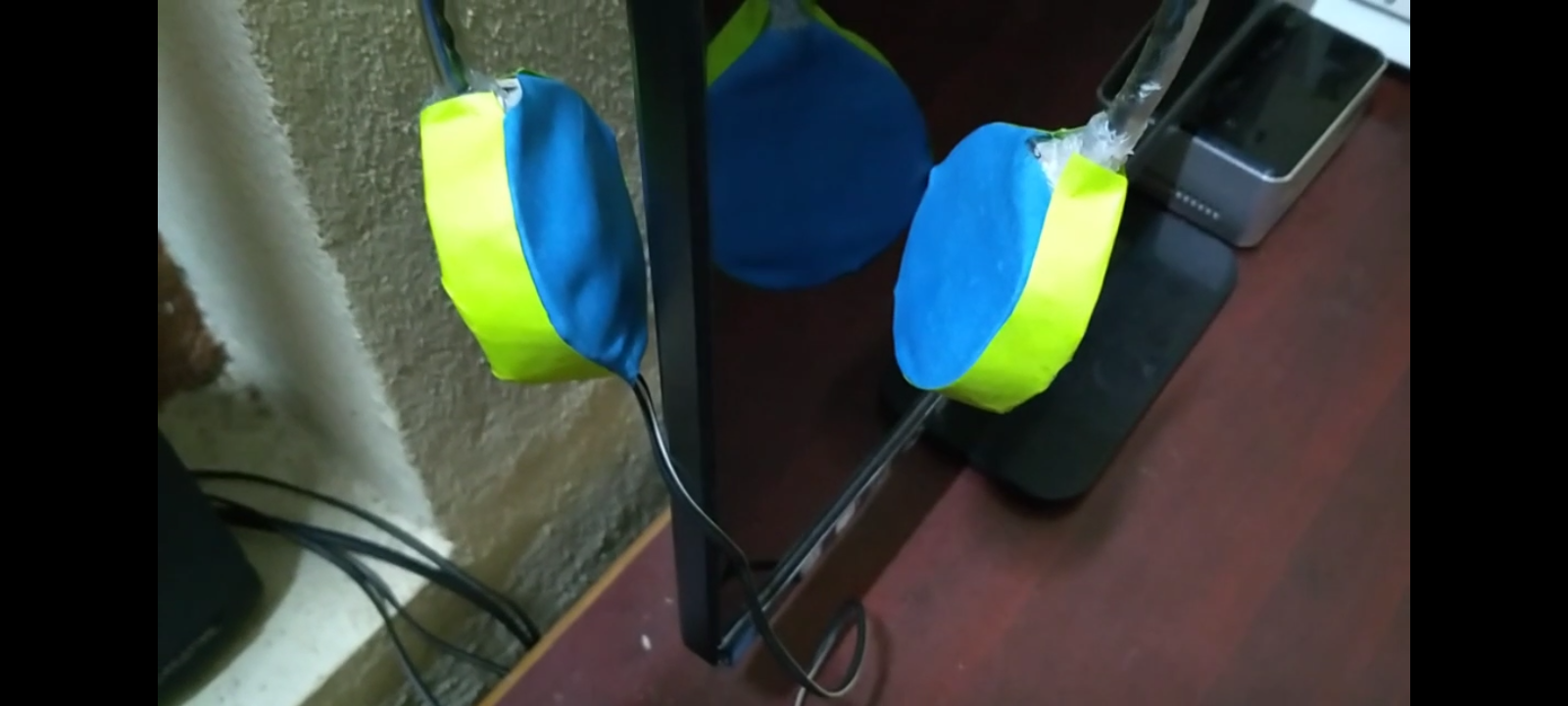 Gaming Headphones With Mic : 4 Steps - Instructables