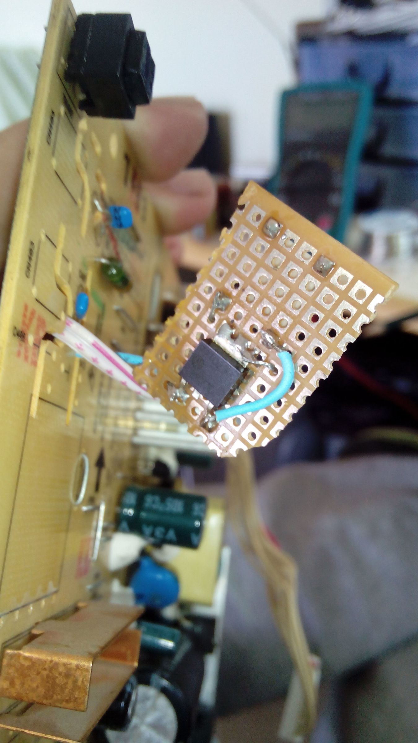 CCFL Monitor to LED!!! : 5 Steps - Instructables