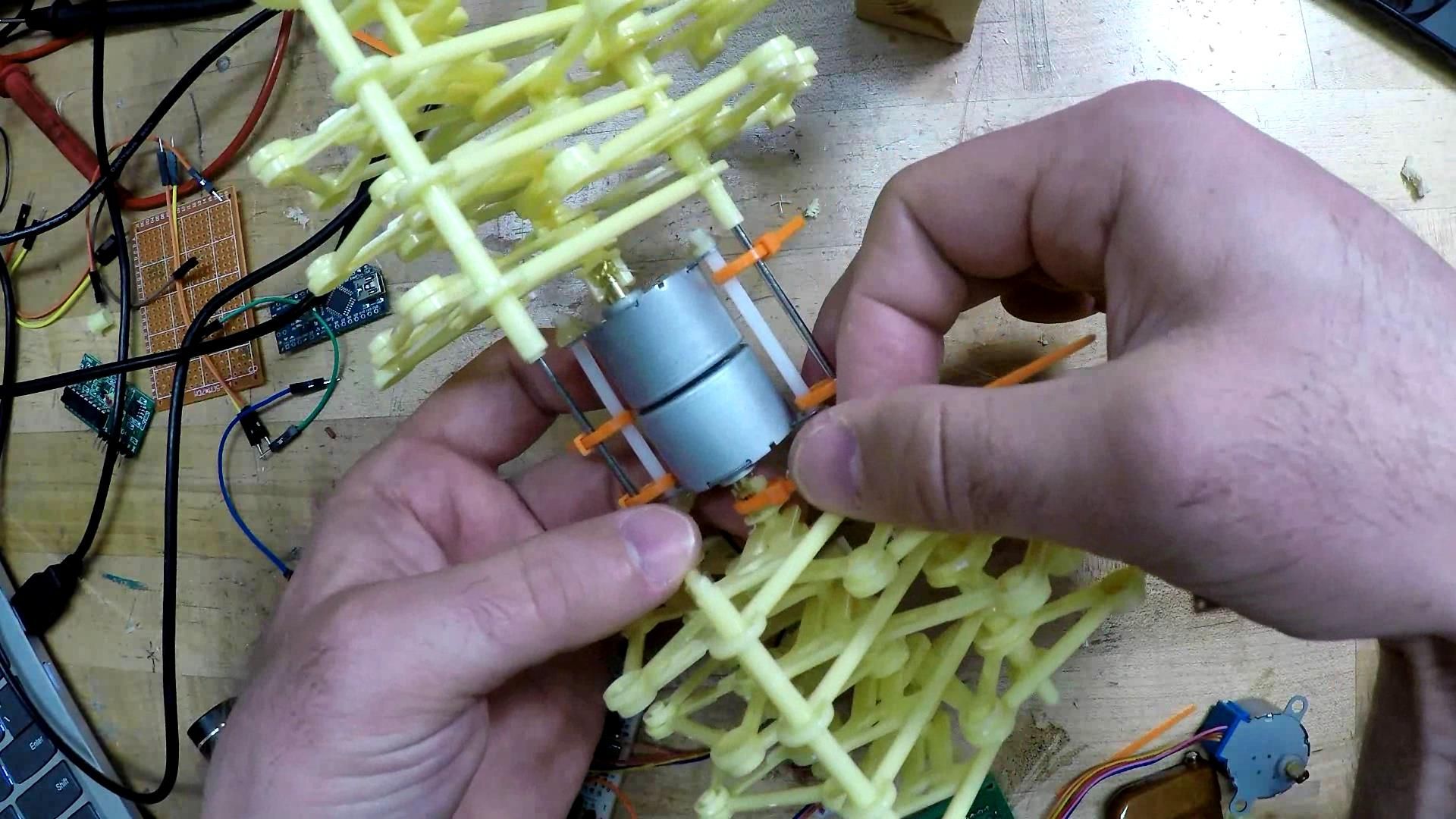 Remote Controlled Strandbeest : 8 Steps (with Pictures) - Instructables