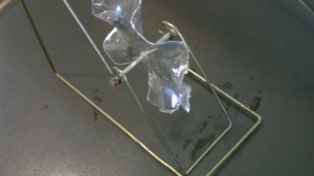 How to Make a Waterwheel - Simple Micro-Hydro (using a Bottle, Metal ...