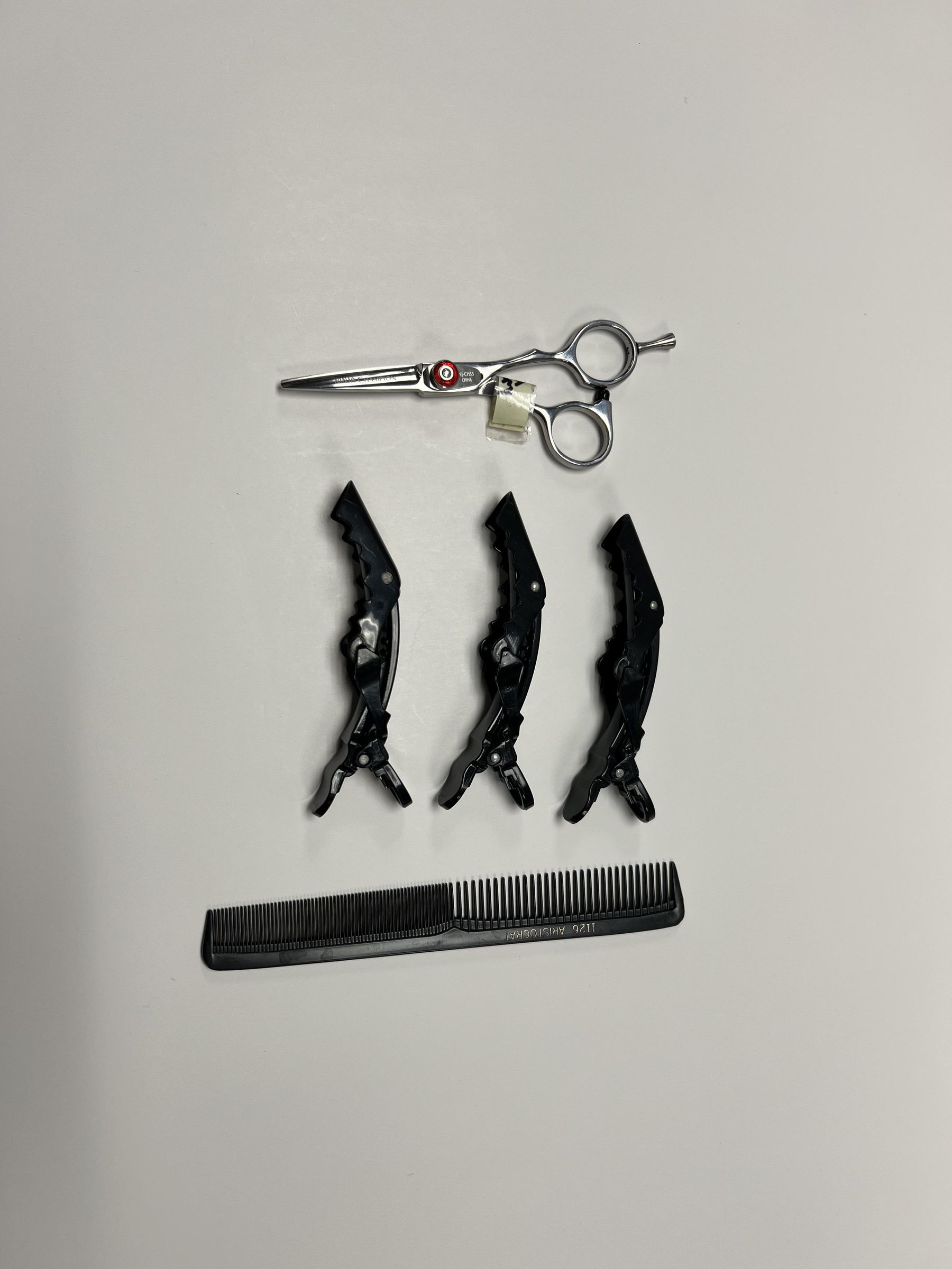 One Length Haircut Tutorial : 7 Steps - Instructables