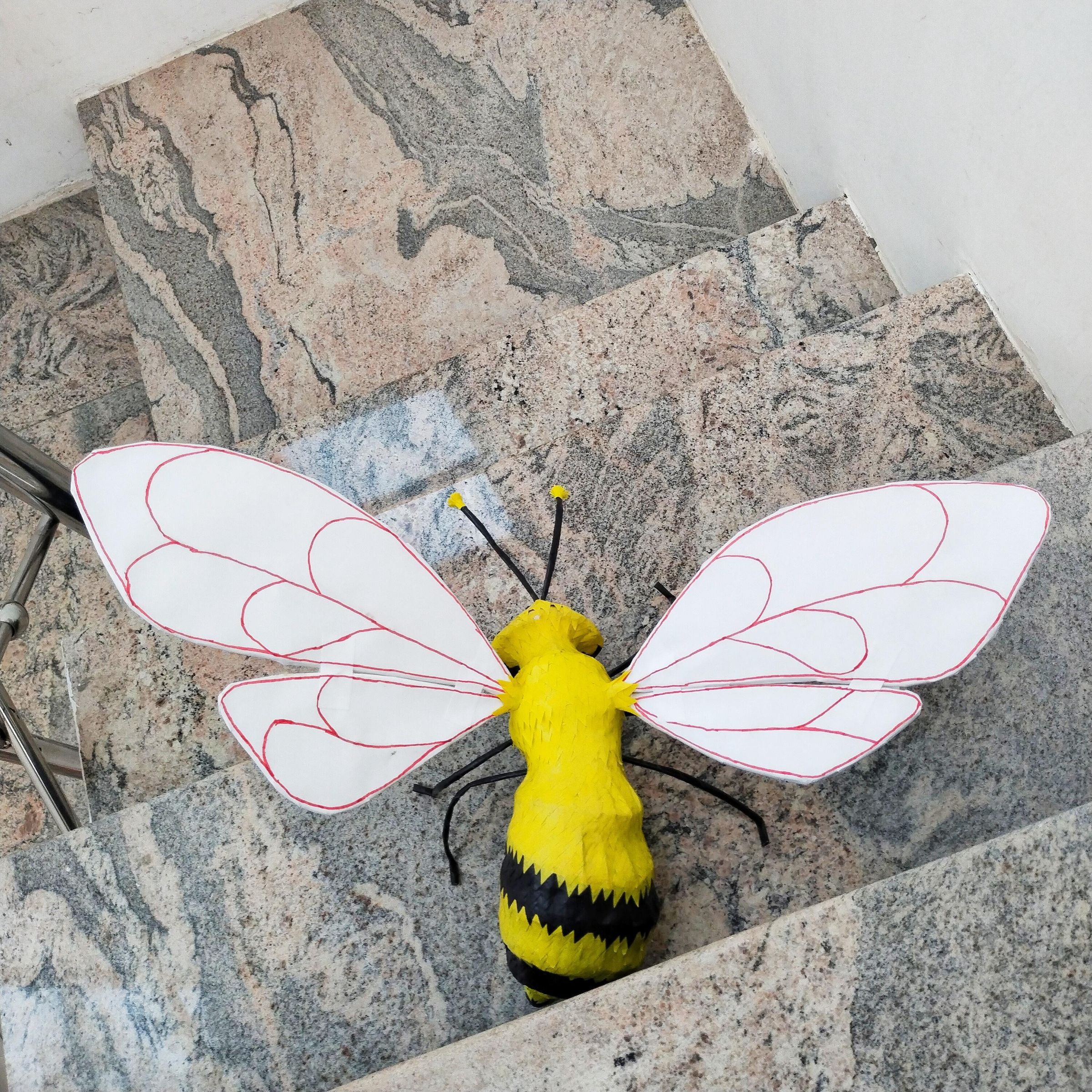 A PORTABLE HONEY BEE : 20 Steps (with Pictures) - Instructables