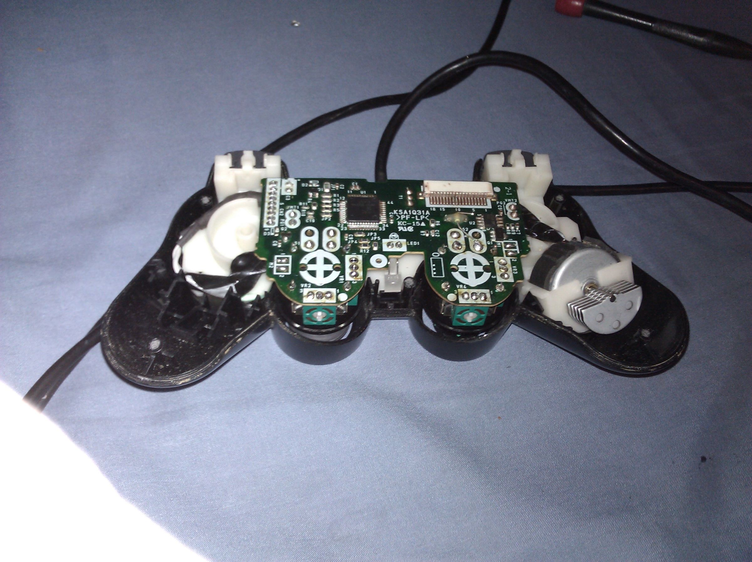 The Ps2 Controller Rumble Prank - Instructables