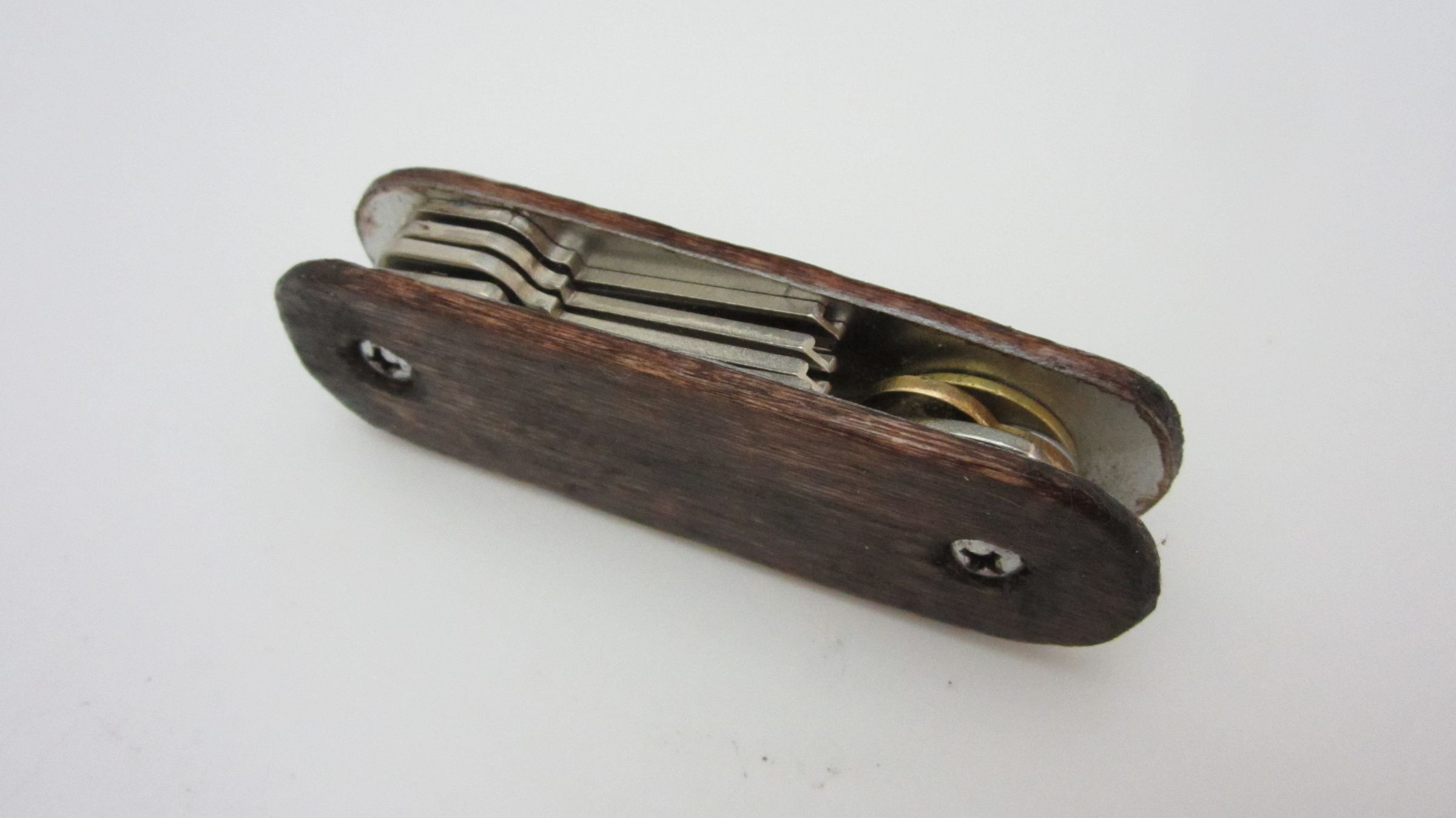 Swiss Army Key Ring : 7 Steps (with Pictures) - Instructables