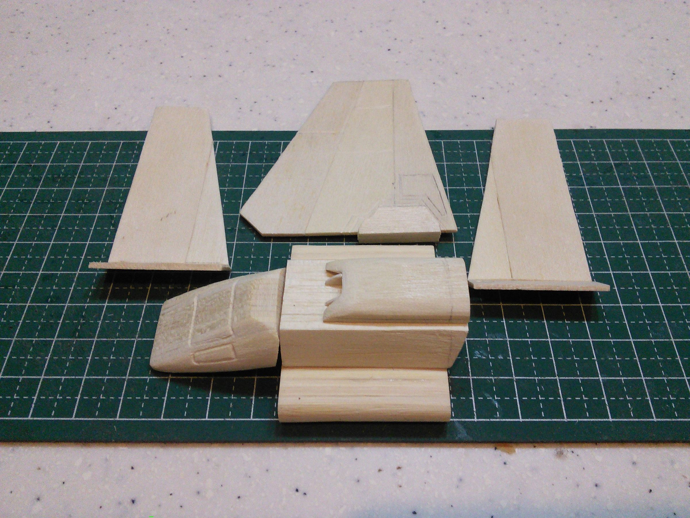 (Not So) Mini Lambda-Class Imperial Shuttle Popsicle Stick Model : 8 ...