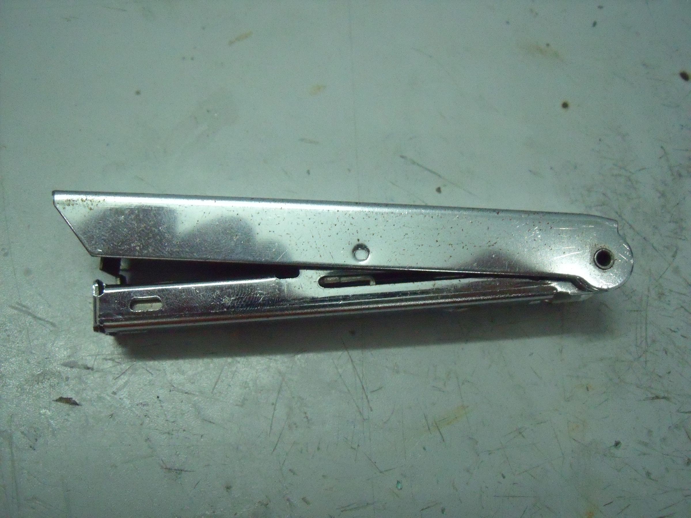 DIY Vertical Stapler : 4 Steps - Instructables