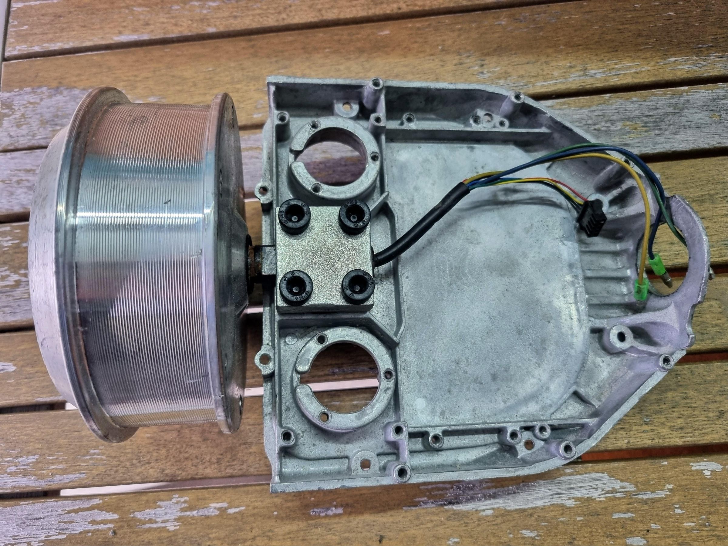 50 Bucks Direct Drive Wheel Base From a Hoverboard : 9 Steps ...