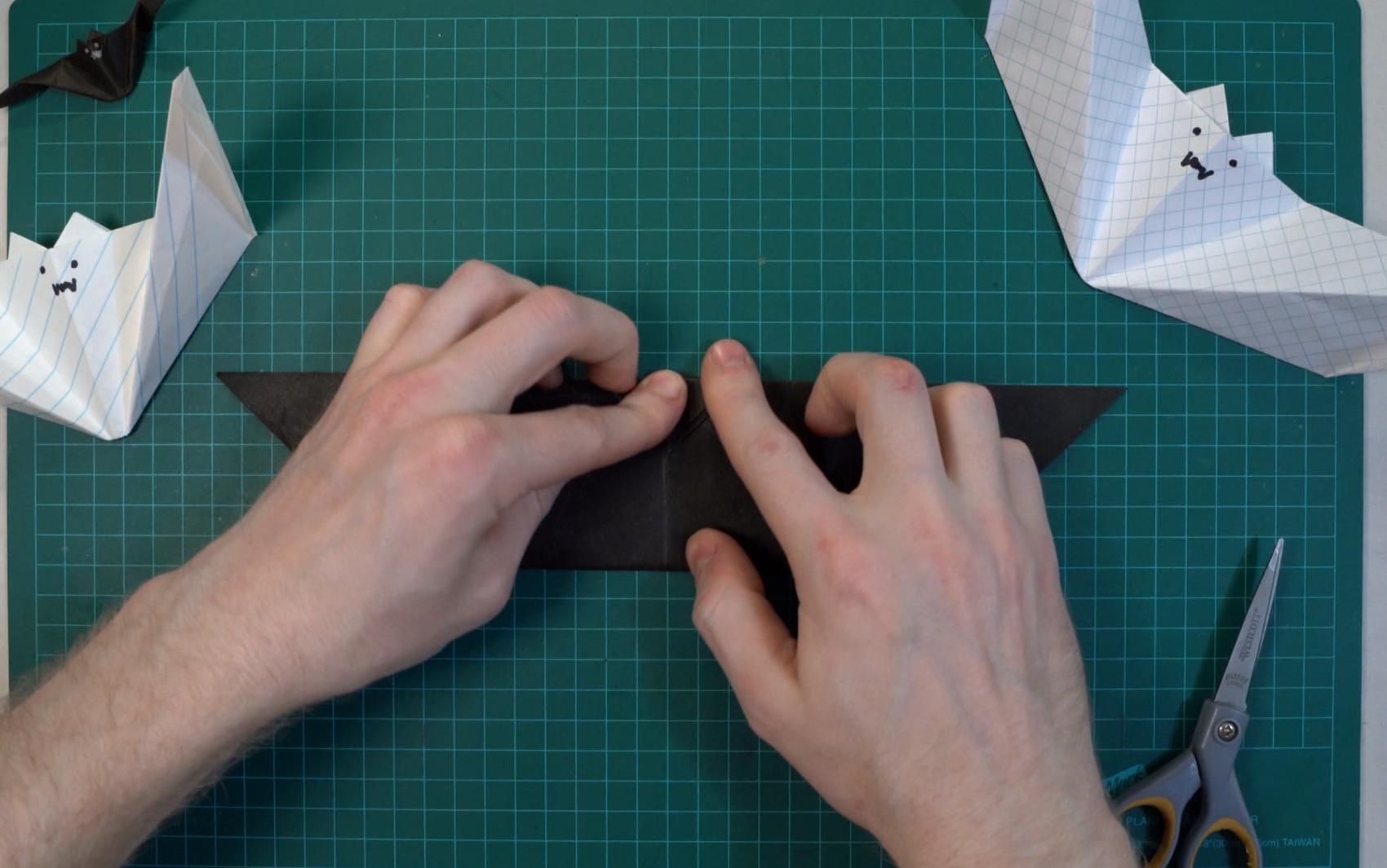 How to Make a Origami Bats : 7 Steps (with Pictures) - Instructables