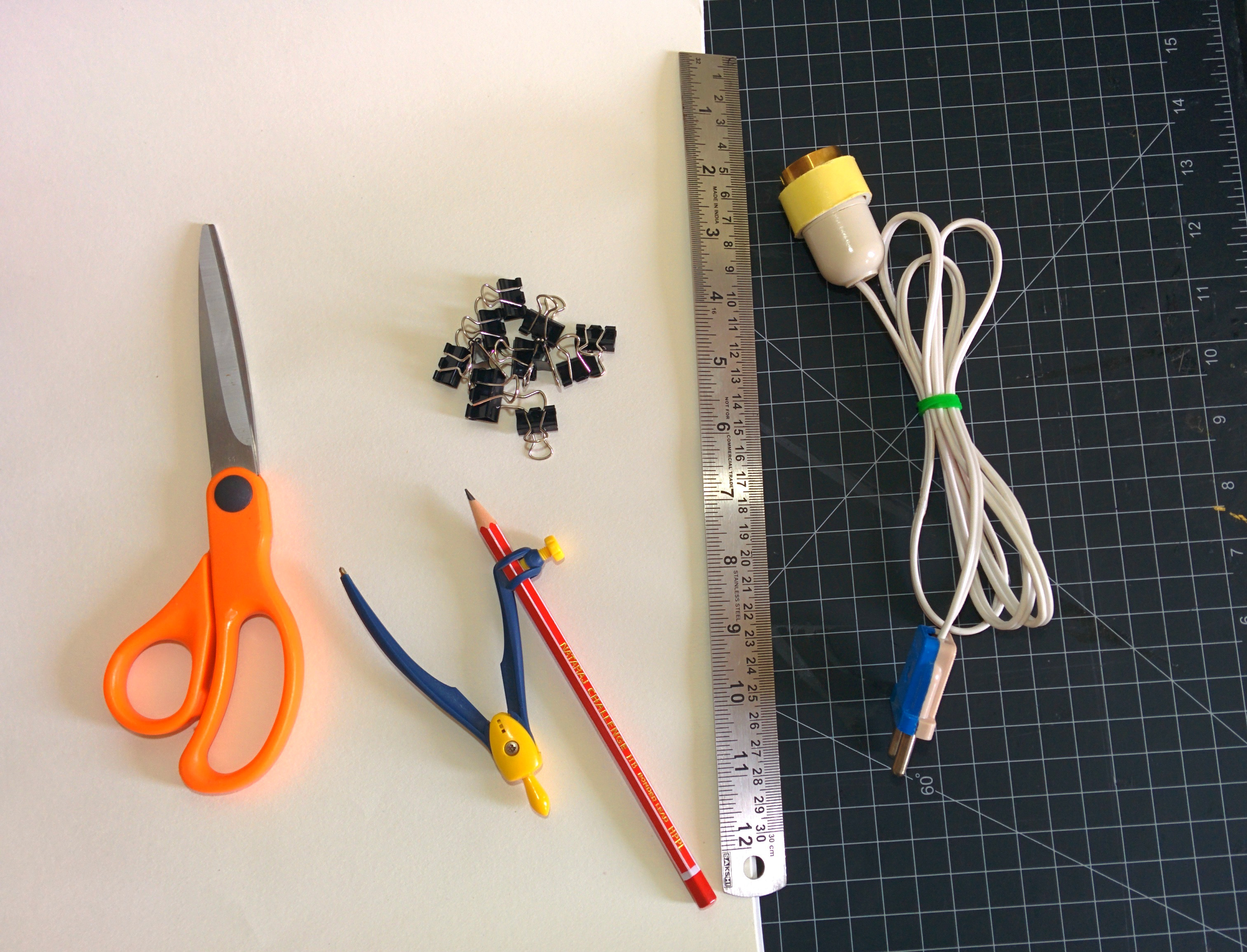 Modular Geometric Paper Lamps, 5 Designs : 10 Steps (with Pictures ...