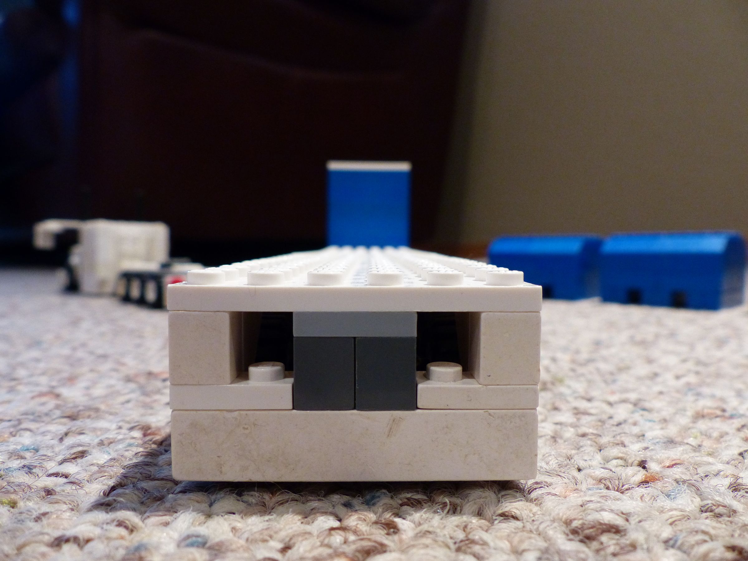 Lego Semi, Trailer, Forklift, and Crates : 4 Steps - Instructables