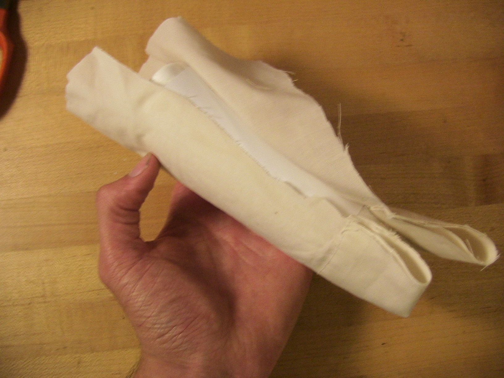 The Living Severed Hand! : 9 Steps (with Pictures) - Instructables