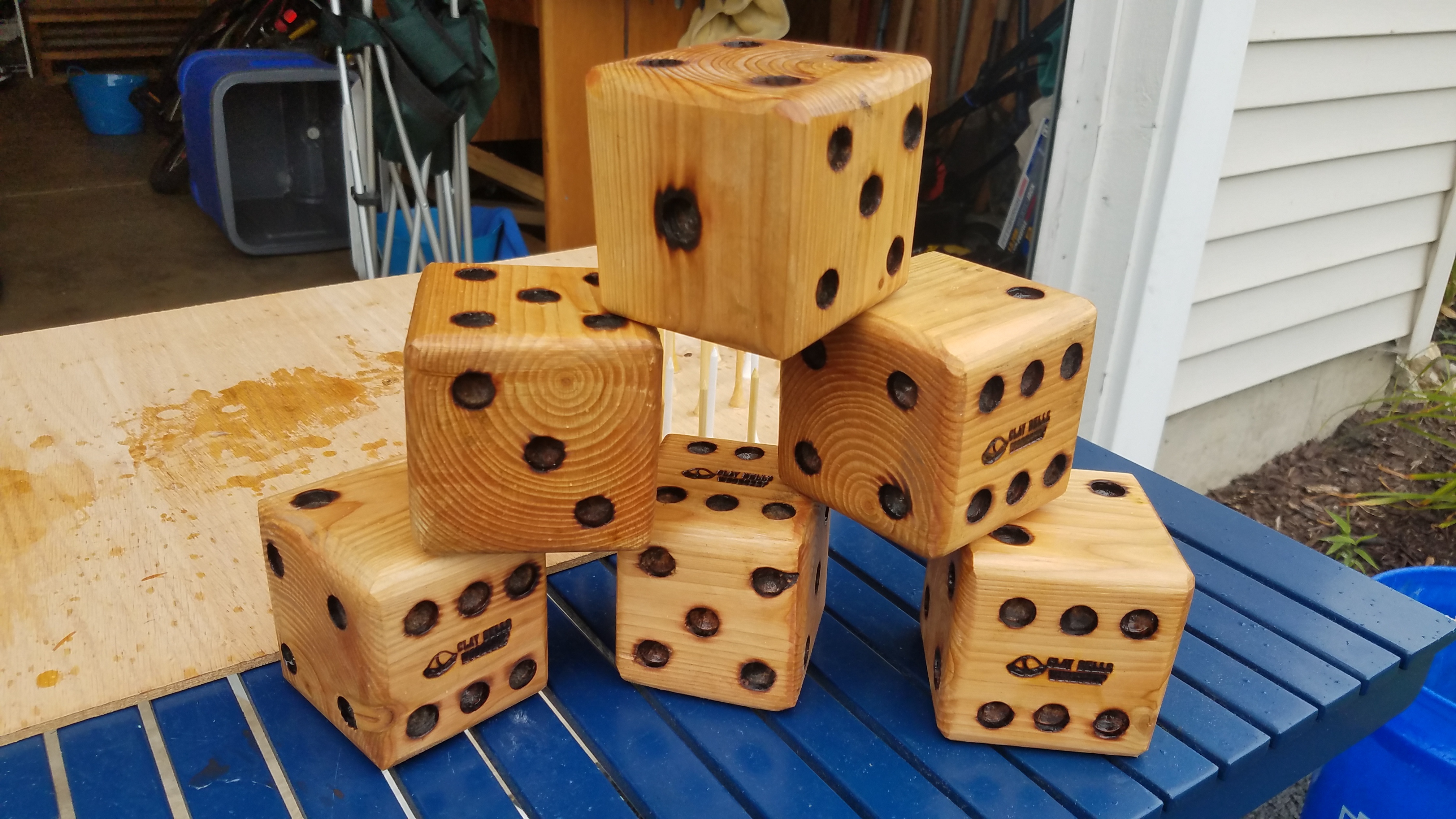 Cowboy Dice : 4 Steps - Instructables
