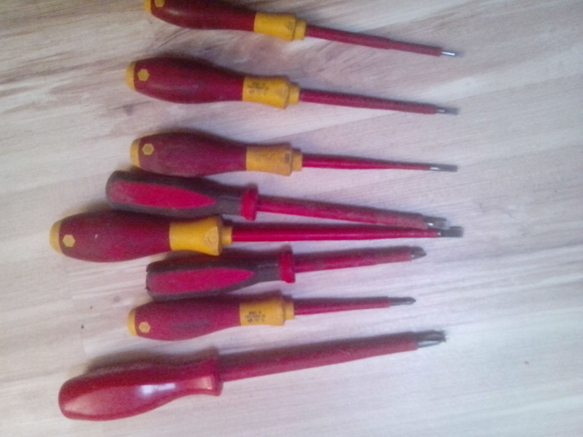 Auto Roll Up Tool Case : 5 Steps (with Pictures) - Instructables