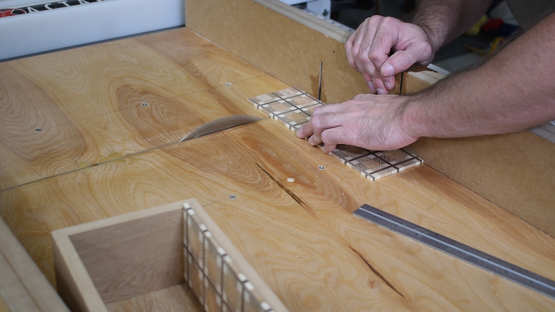 Wood Plaid Keepsake Box : 11 Steps (with Pictures) - Instructables