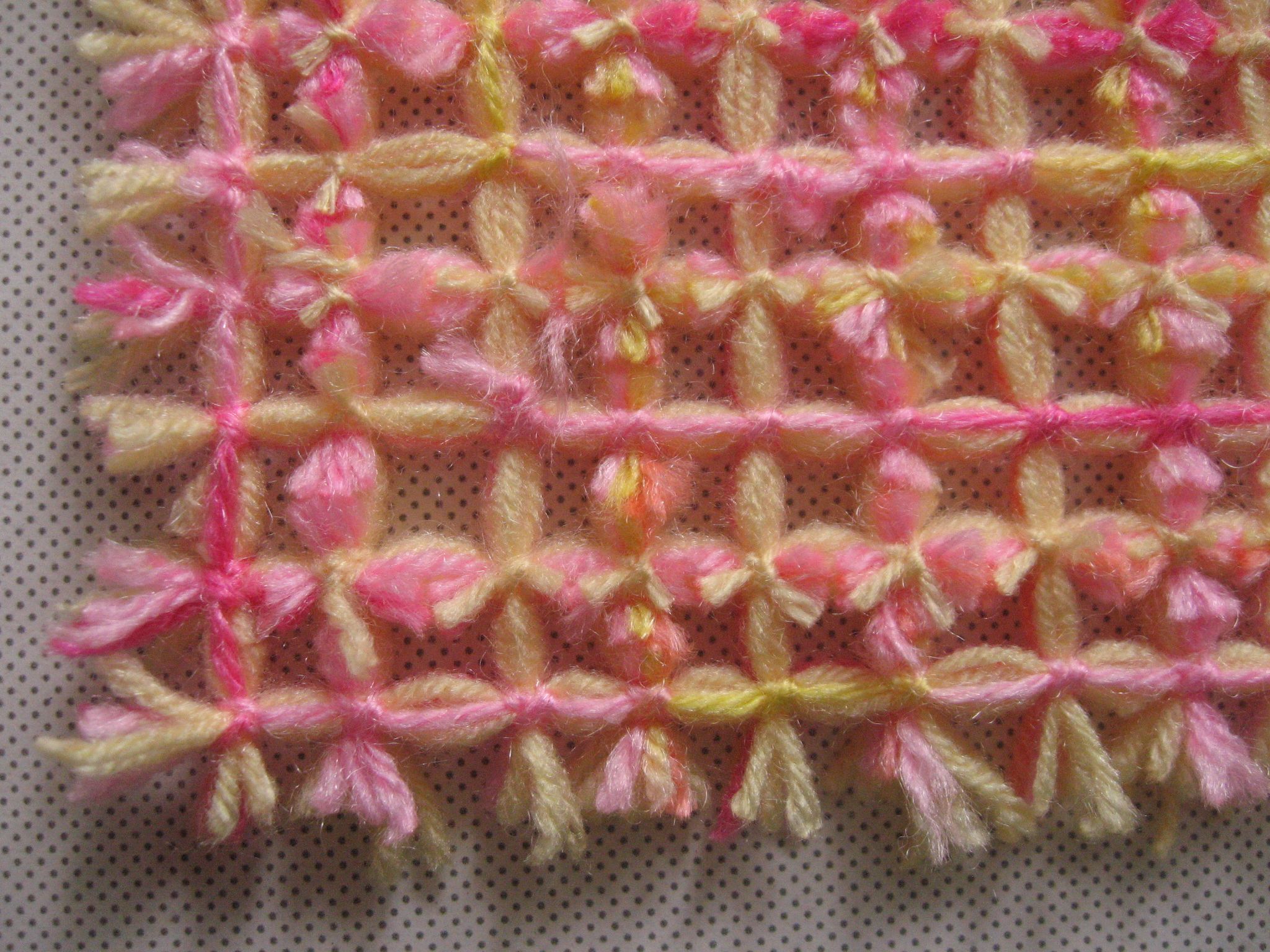 How to Weave a Mat With Small Pom Poms : 13 Steps (with Pictures ...