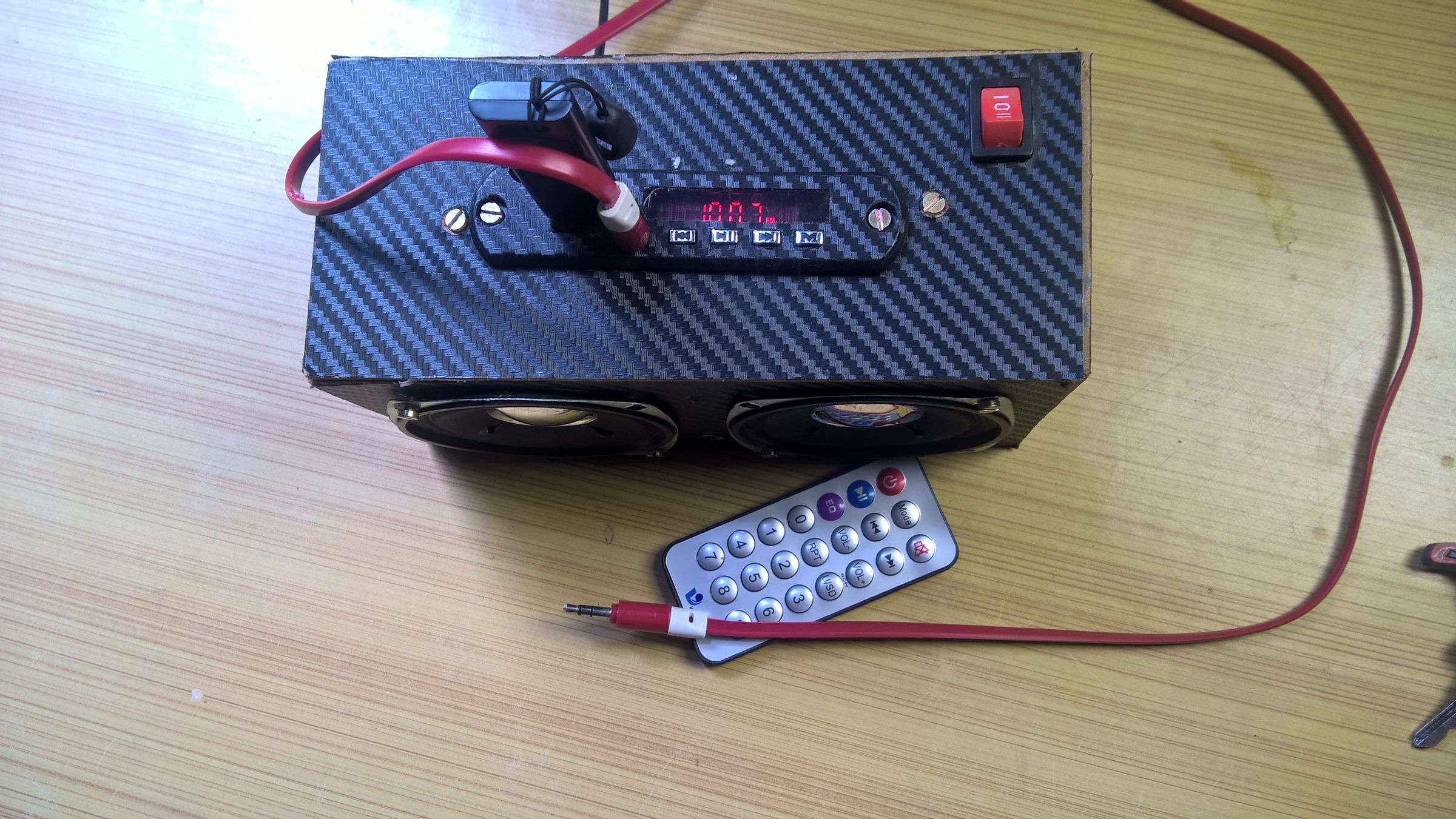 Make Your Own Cheap Portable MP3 Player (Bluetooth, USB, AUX, SD Card ...