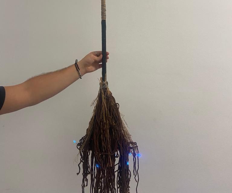 The Enchanted Broom : 7 Steps - Instructables