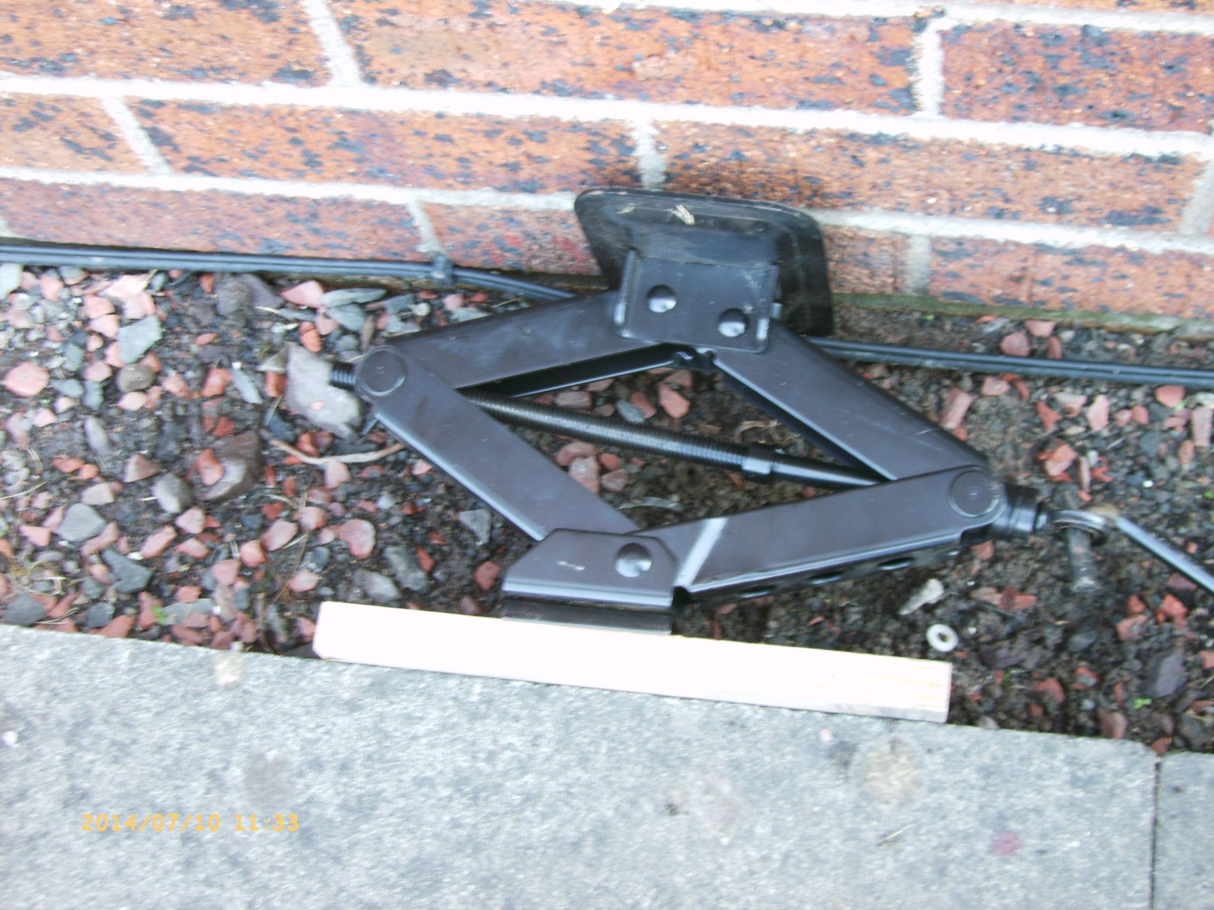 Pallet Jack Hack : 5 Steps - Instructables