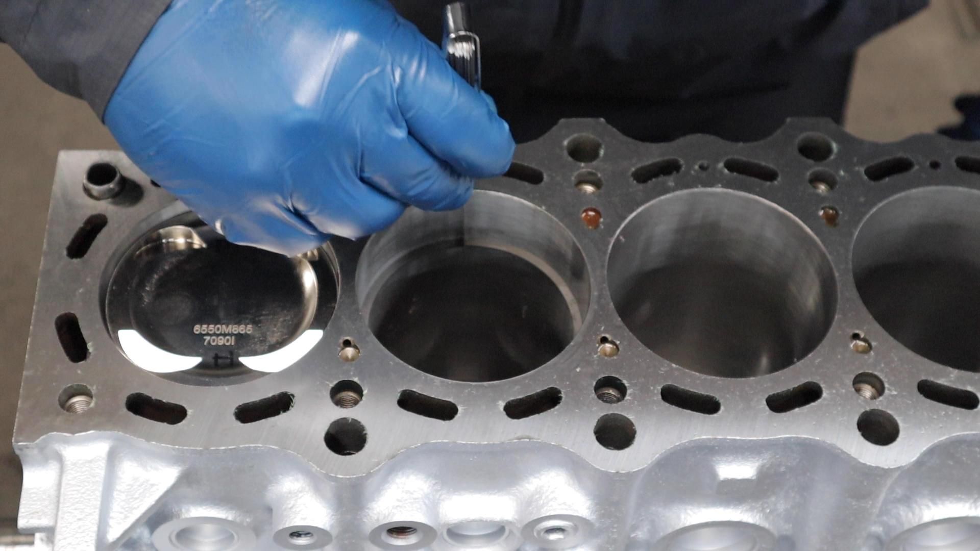 1000hp 2JZ Engine Bottom End Assembly : 7 Steps - Instructables