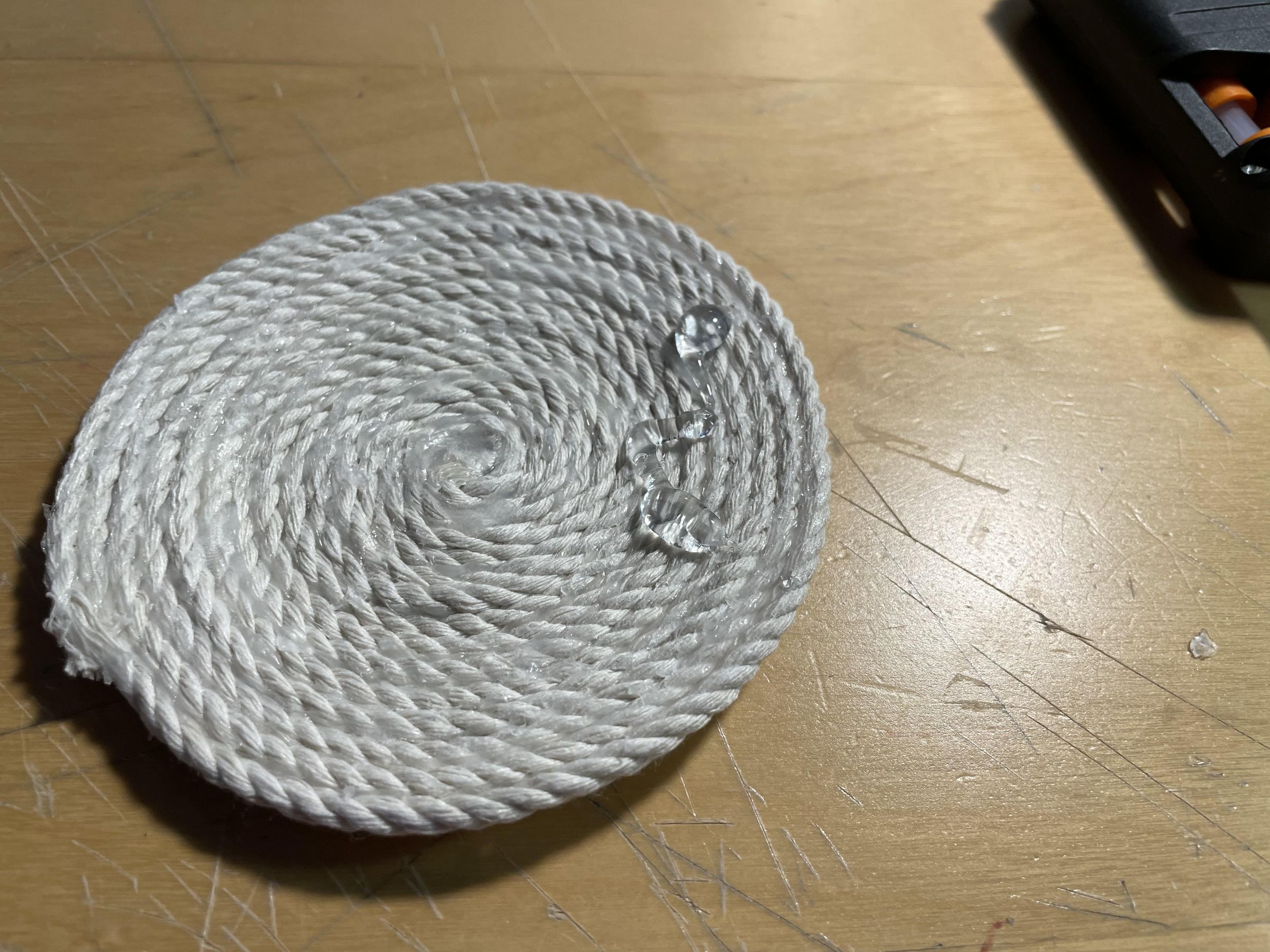 Easy DIY String Coaster! : 3 Steps - Instructables
