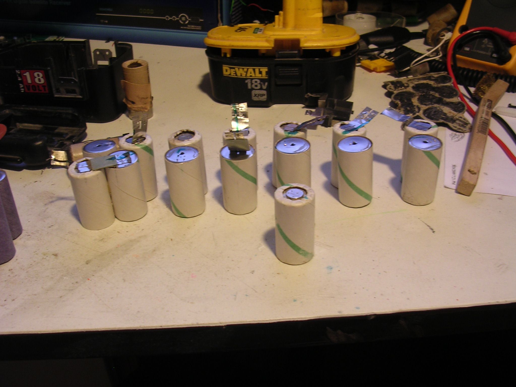 Battery Transplant, Recycling to the Max : 5 Steps - Instructables