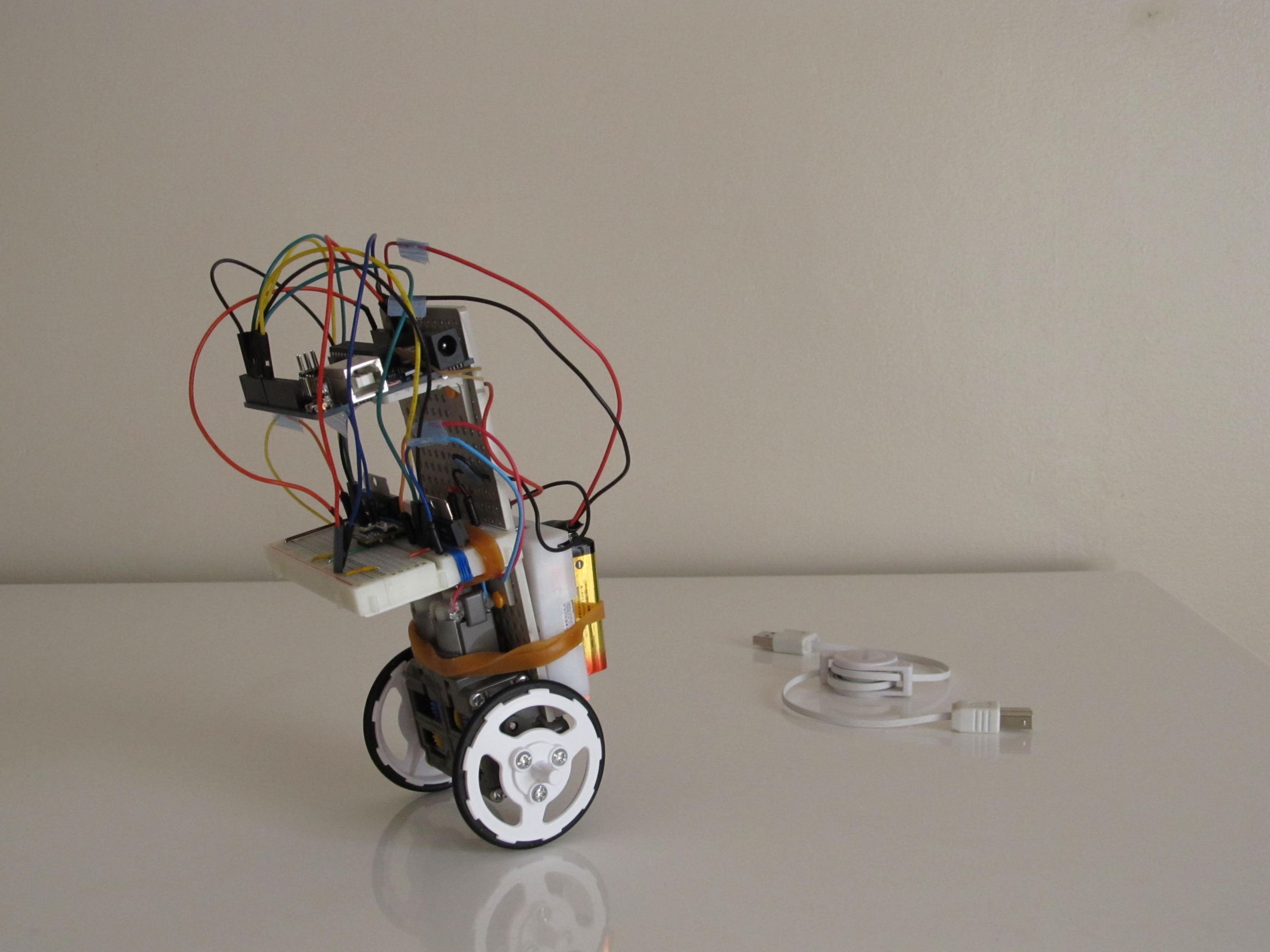 A Simple and Very Easy Inverted Pendulum Balancing Robot : 11 Steps ...