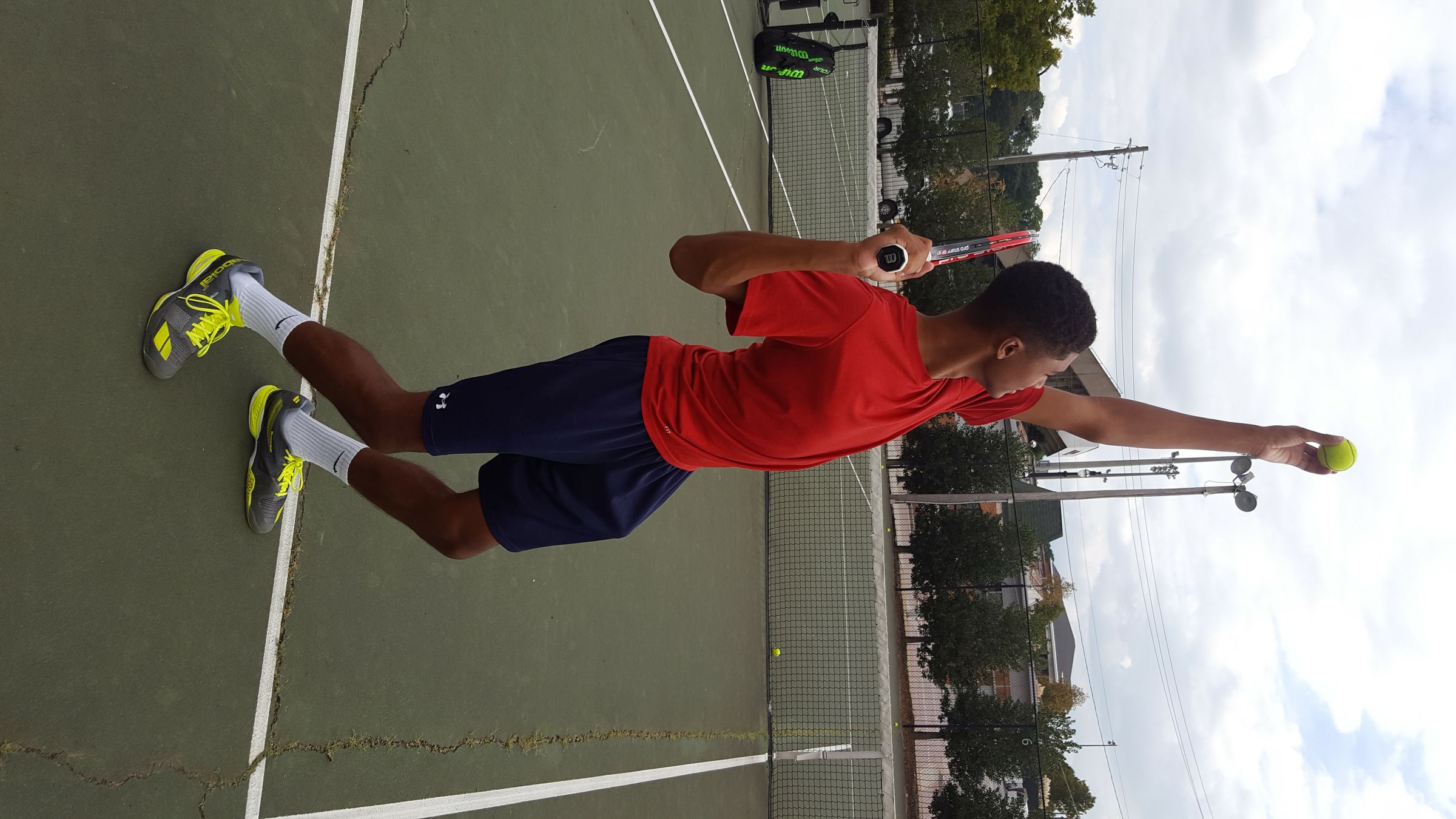 How to Serve a Tennis Ball : 10 Steps (with Pictures) - Instructables