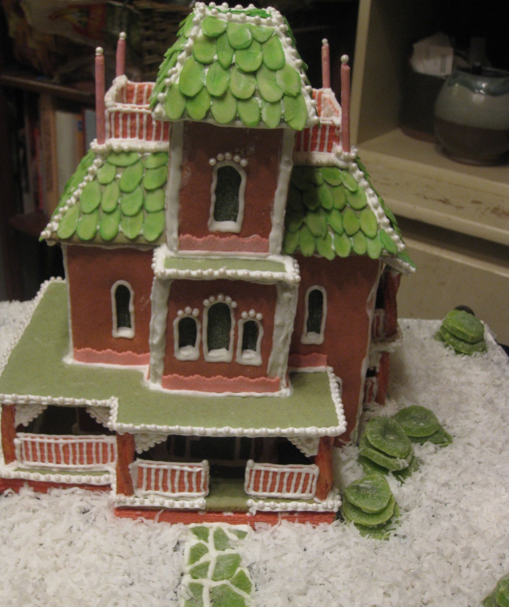 Painted Lady Gingerbread House : 7 Steps (with Pictures) - Instructables