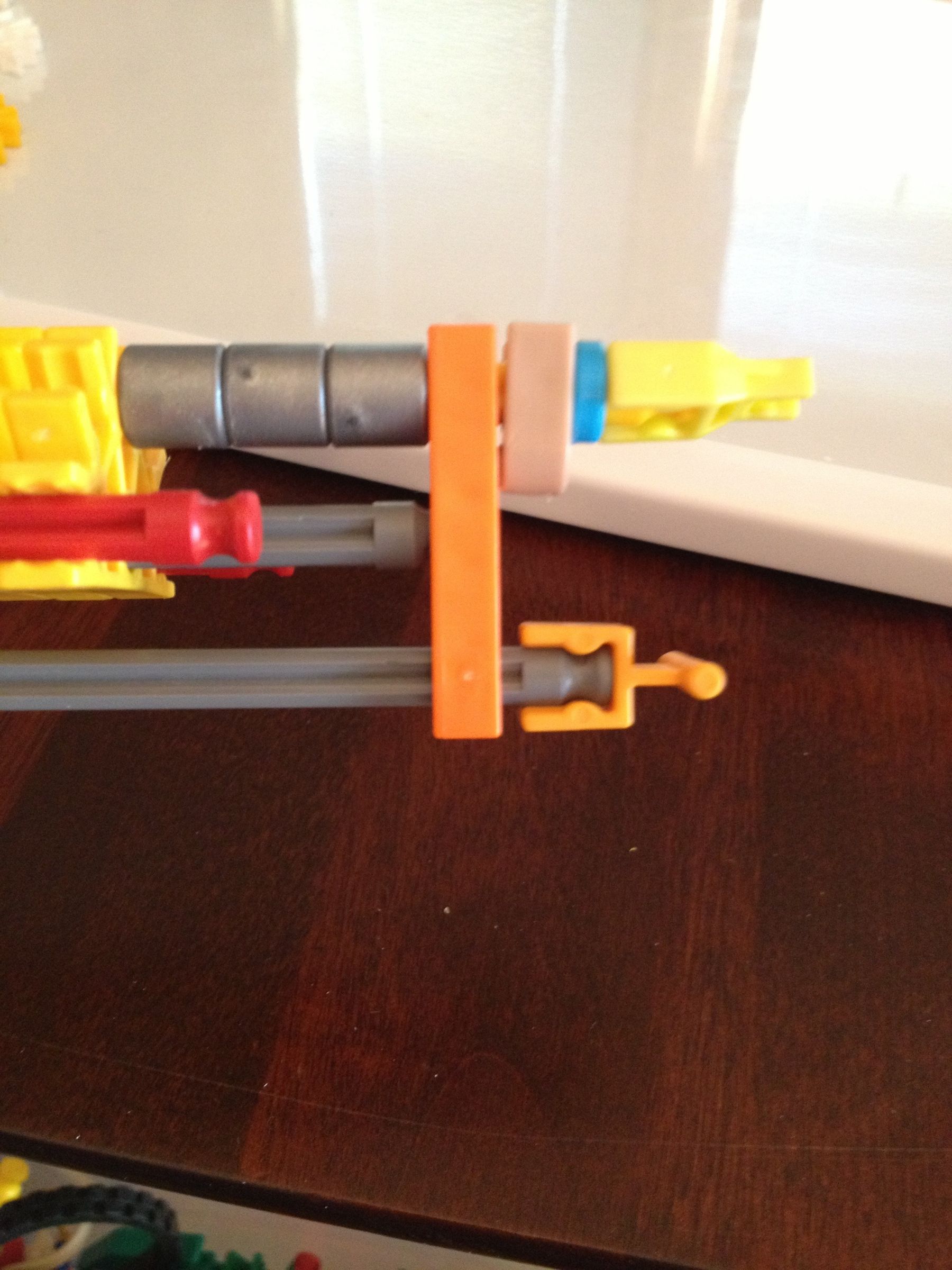 Simple K'nex "Pull Back" Gun : 29 Steps - Instructables