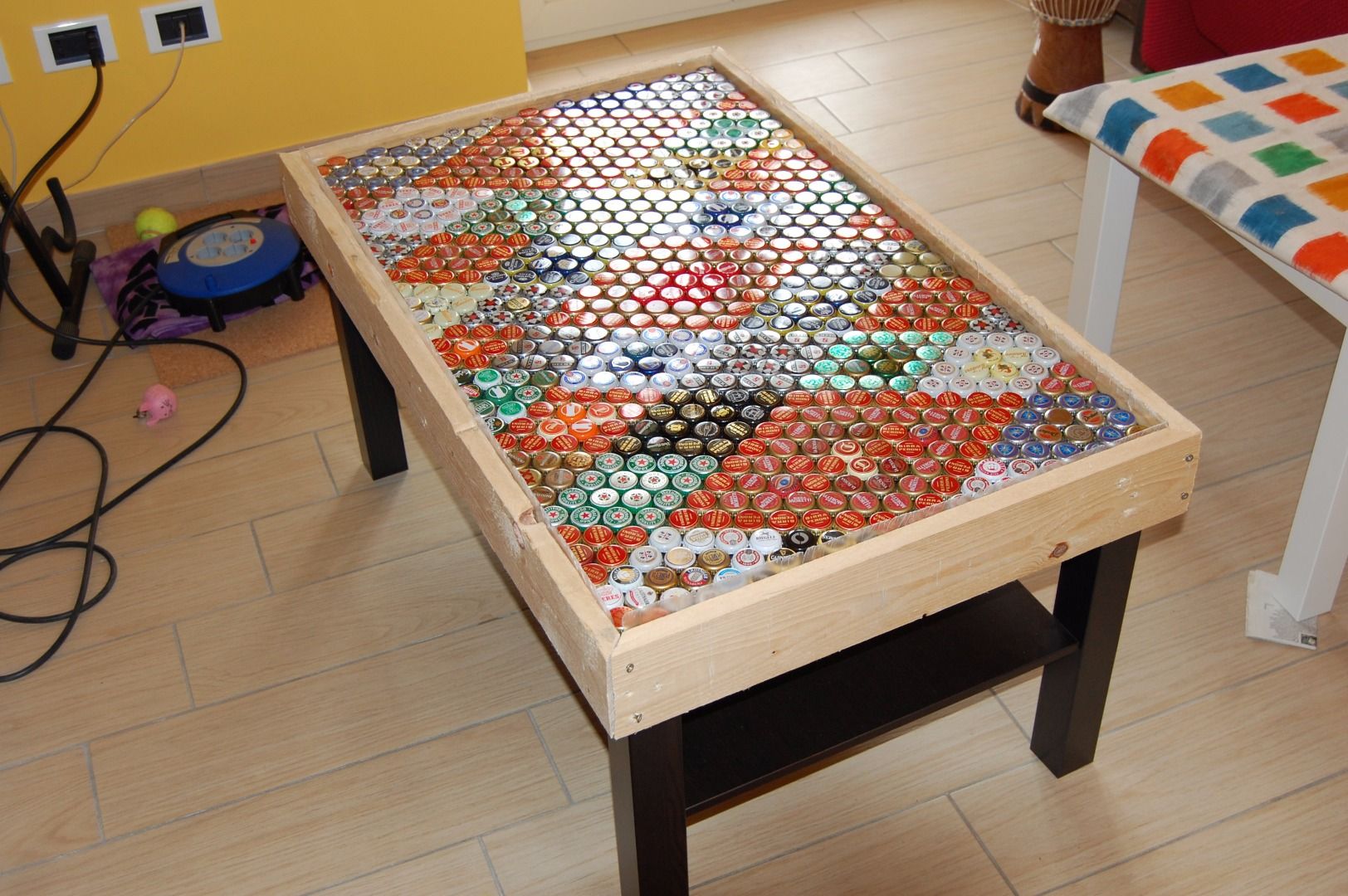 Beer Caps Table Top : 10 Steps (with Pictures) - Instructables