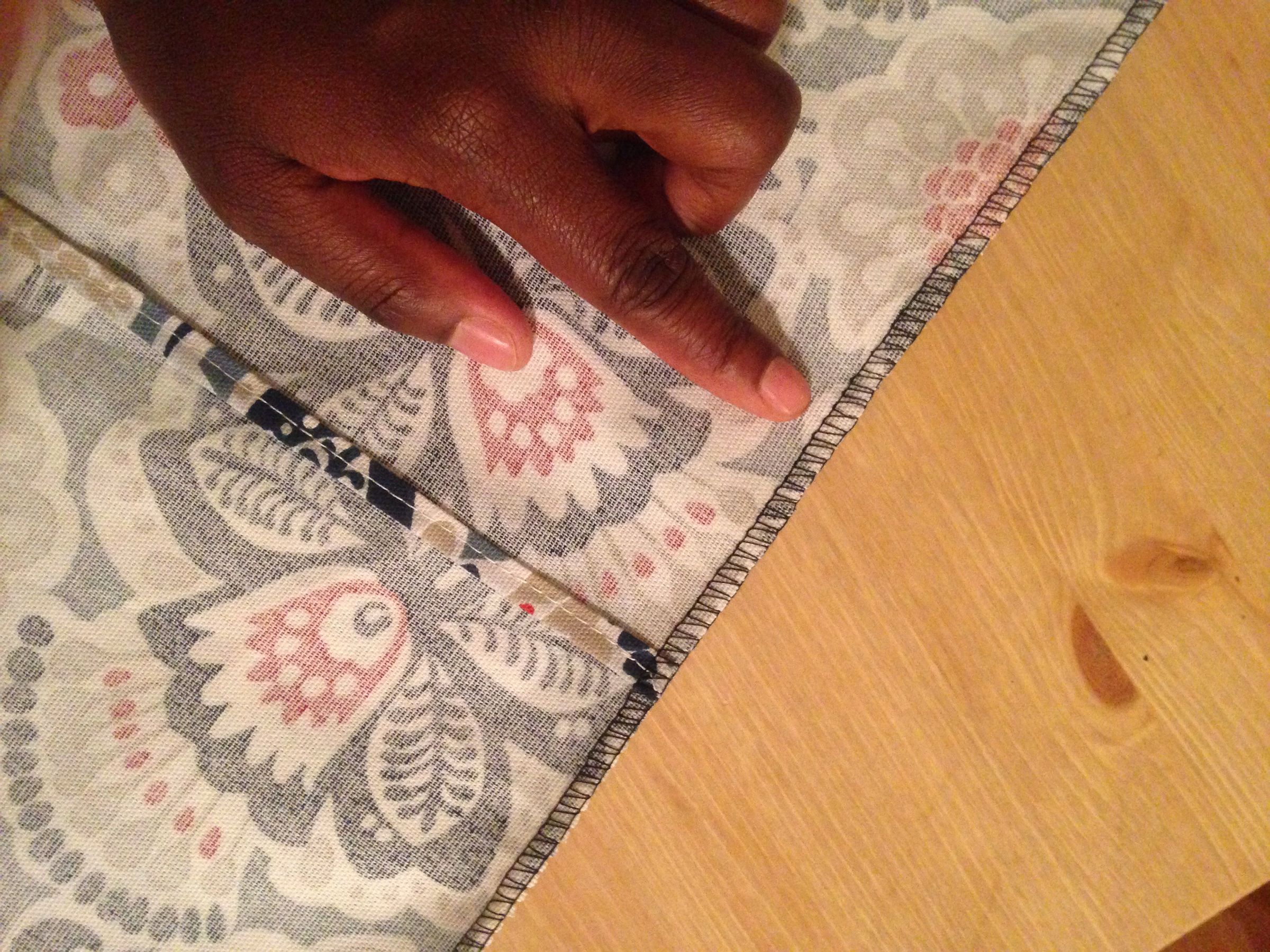 Throw Pillow Covers : 8 Steps (with Pictures) - Instructables