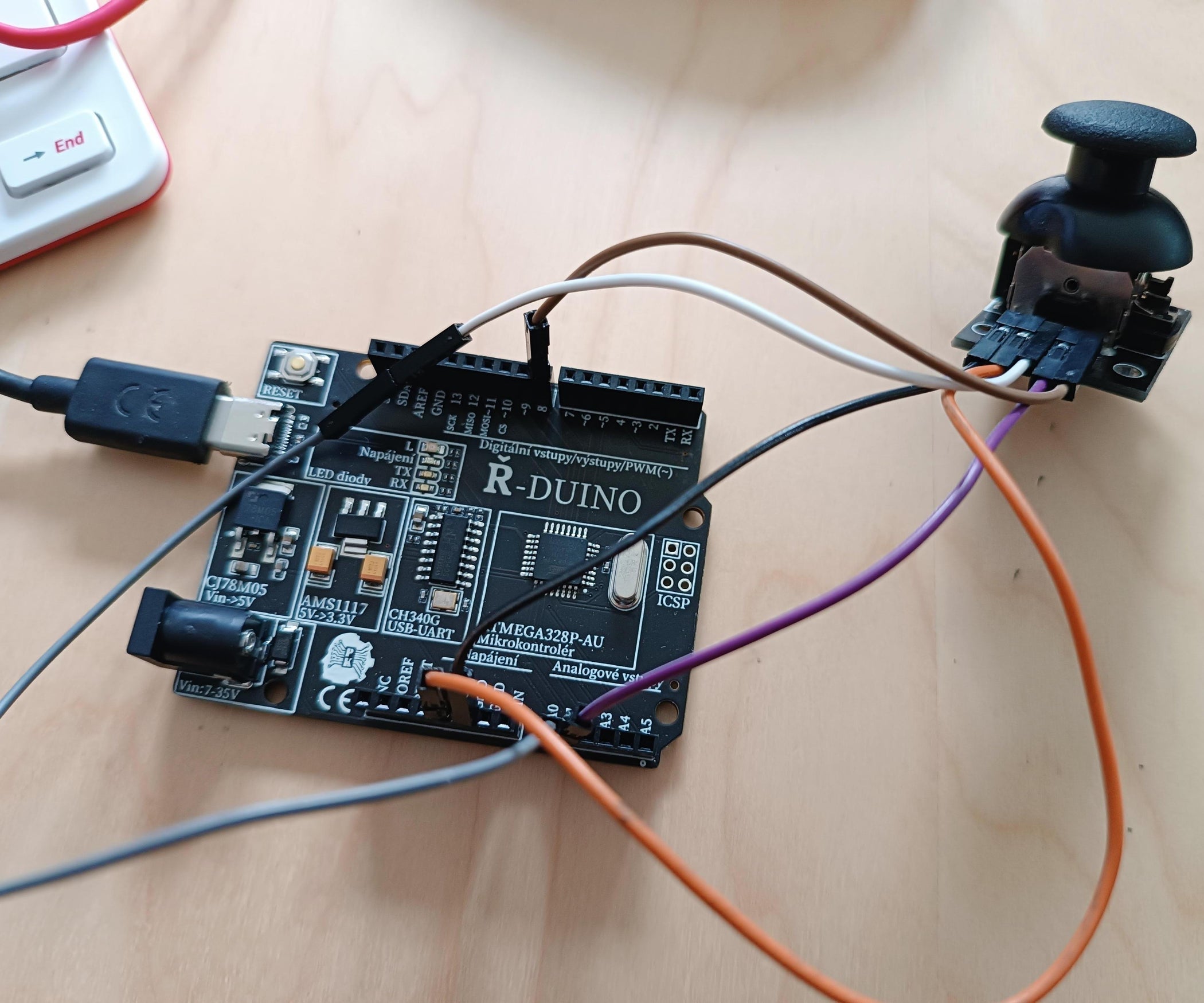 Analogový Joystick PS2 : 5 Steps - Instructables