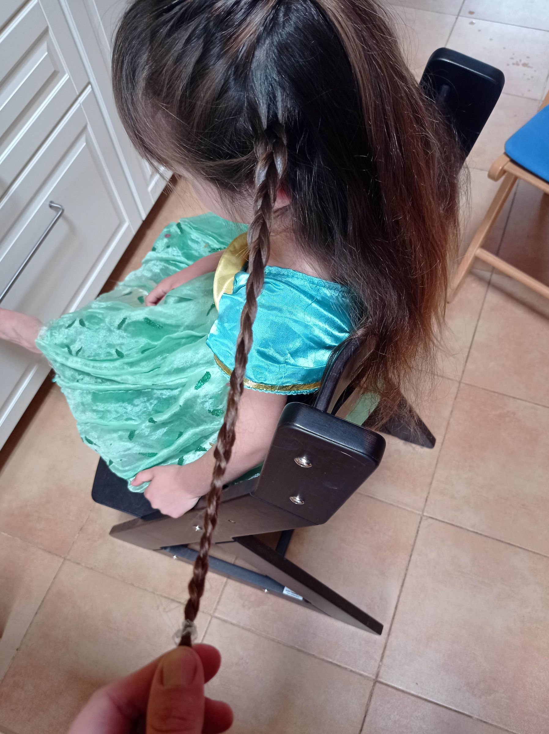 Anna's Coronation Hairstyle (Frozen-inspired) : 3 Steps (with Pictures ...