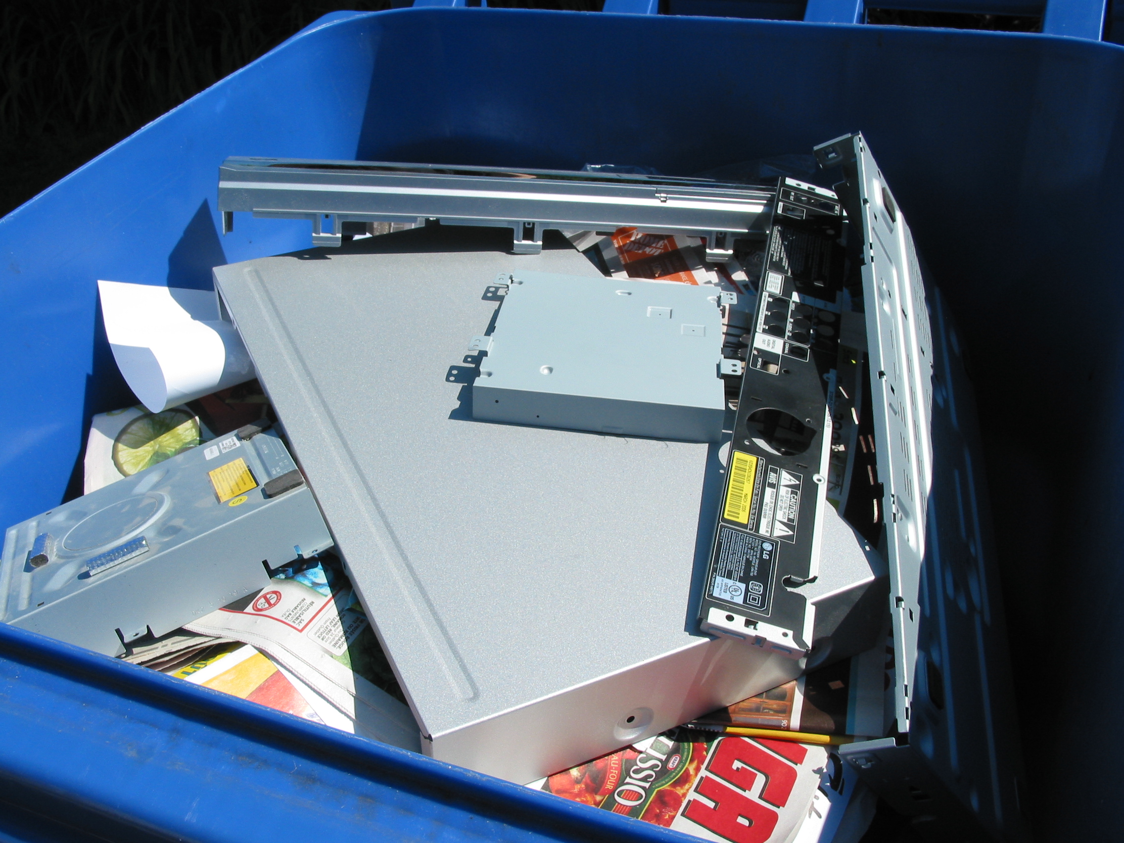 Recycle Old PCB Components : 8 Steps - Instructables