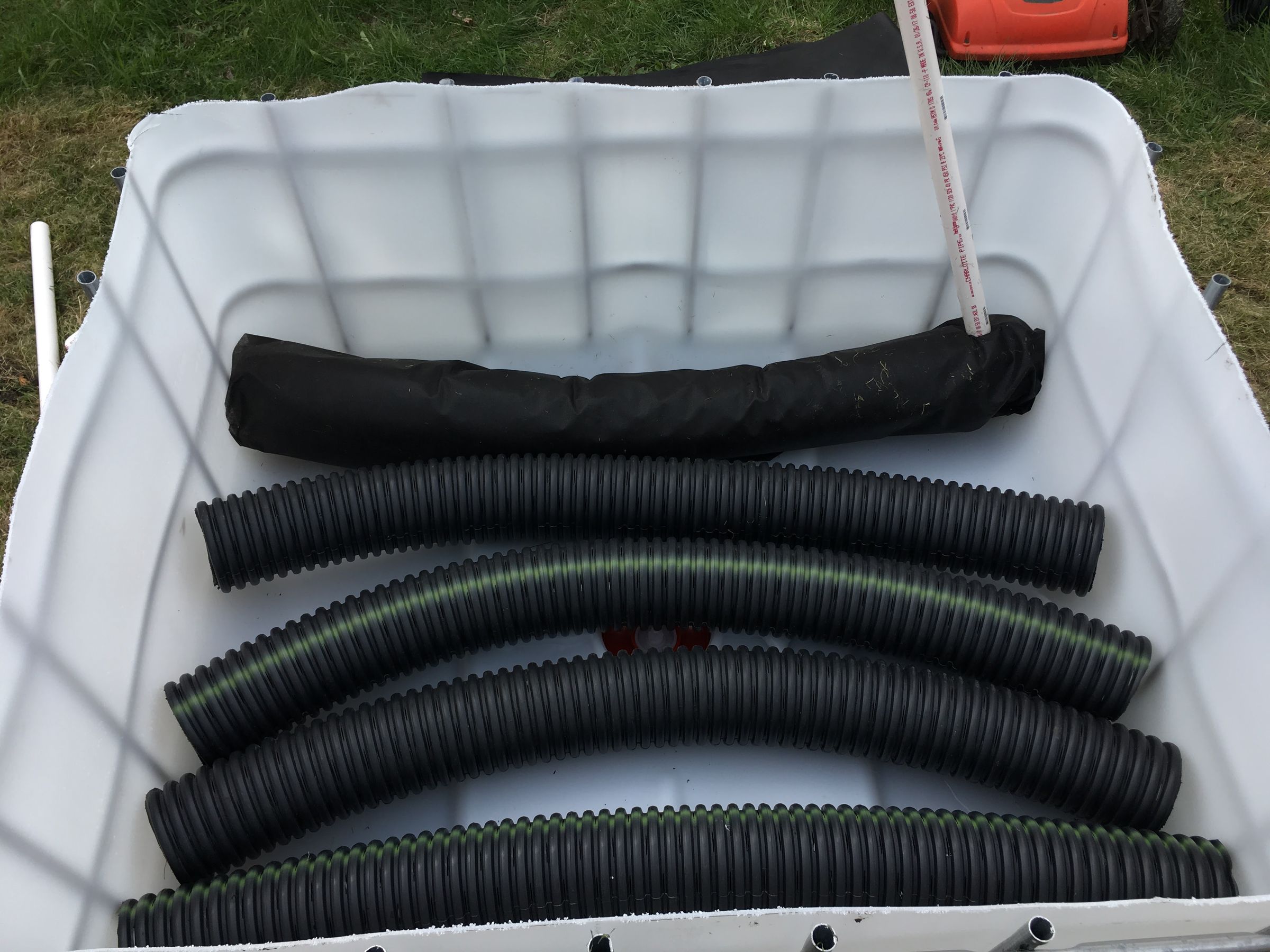 Sub-Irrigated Planter From Reclaimed IBC Water Tank : 9 Steps (with ...